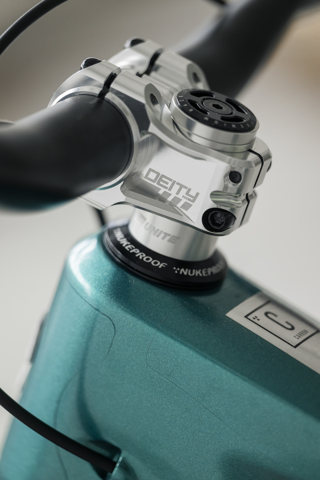 Nukeproof Giga 290 Custom made by Bike Builders - Bike Builders's Bike ...