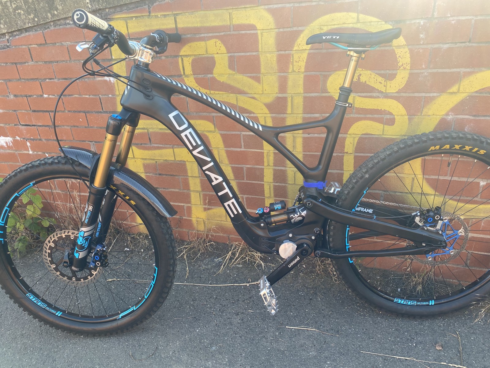 Deviate guide custom - wacko88's Bike Check - Vital MTB