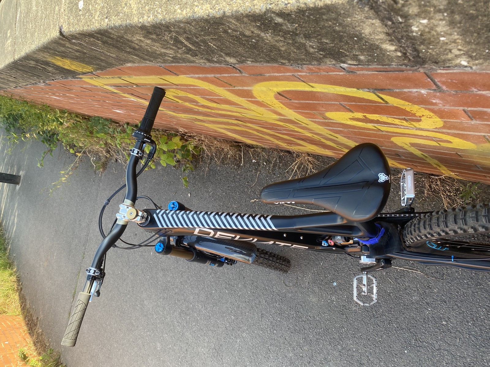 Deviate guide custom - wacko88's Bike Check - Vital MTB