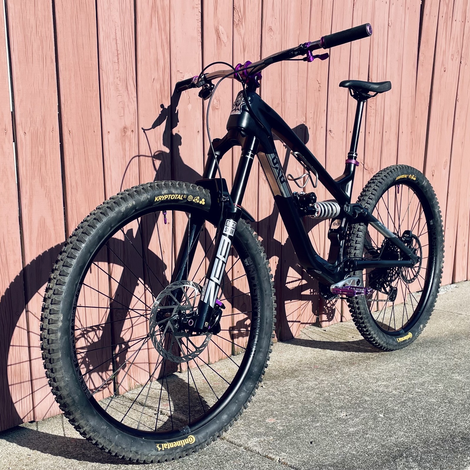 Custom Rock Shox/ Push GG Smash - neely's Bike Check - Vital MTB