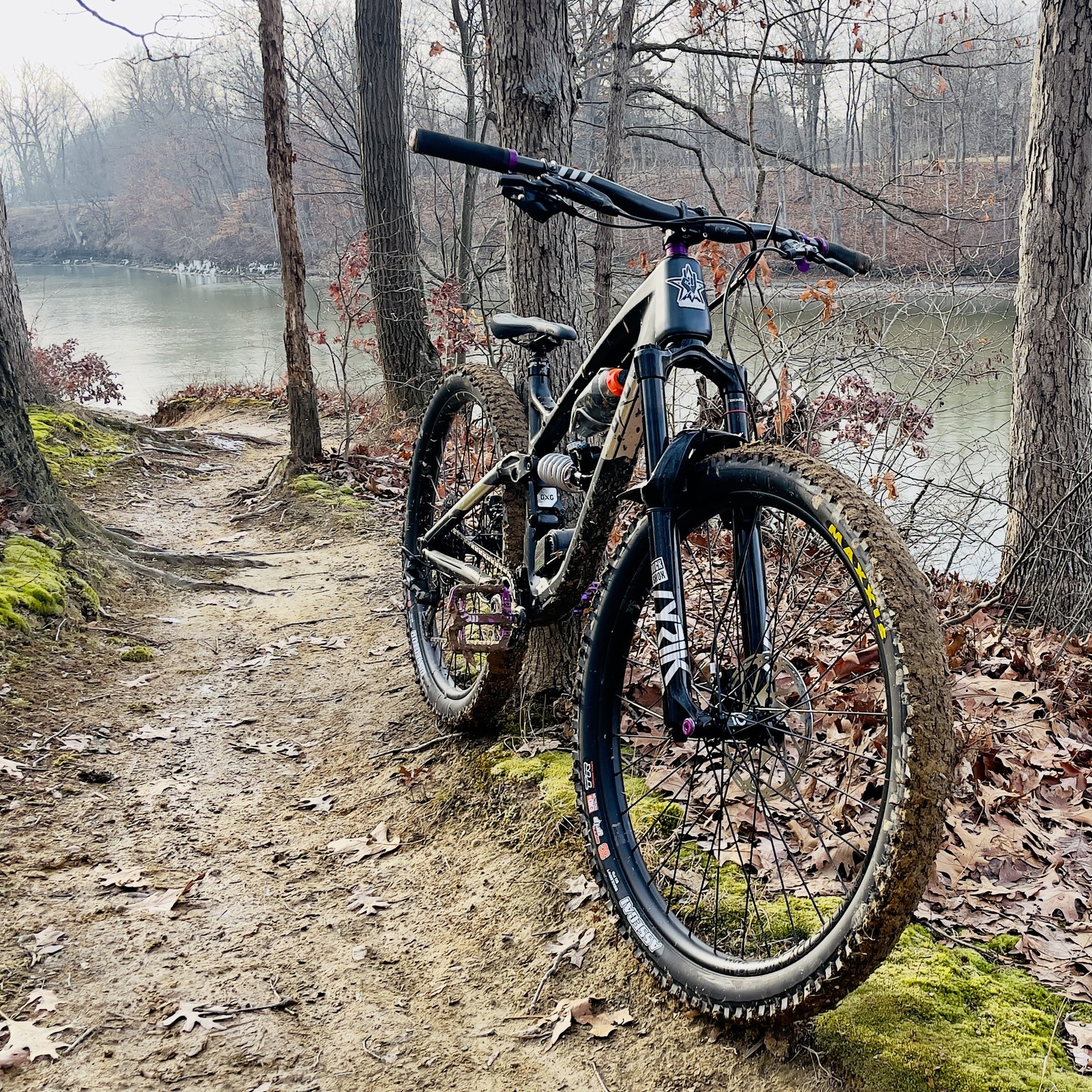 Guerrilla Gravity The Smash - neely's Bike Check - Vital MTB