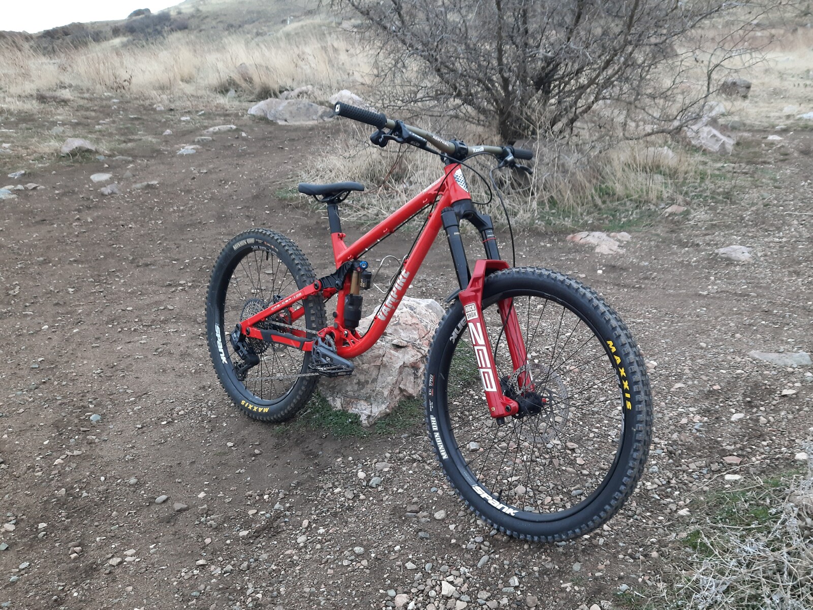 Vampire Fastarossa - Snipa's Bike Check - Vital MTB