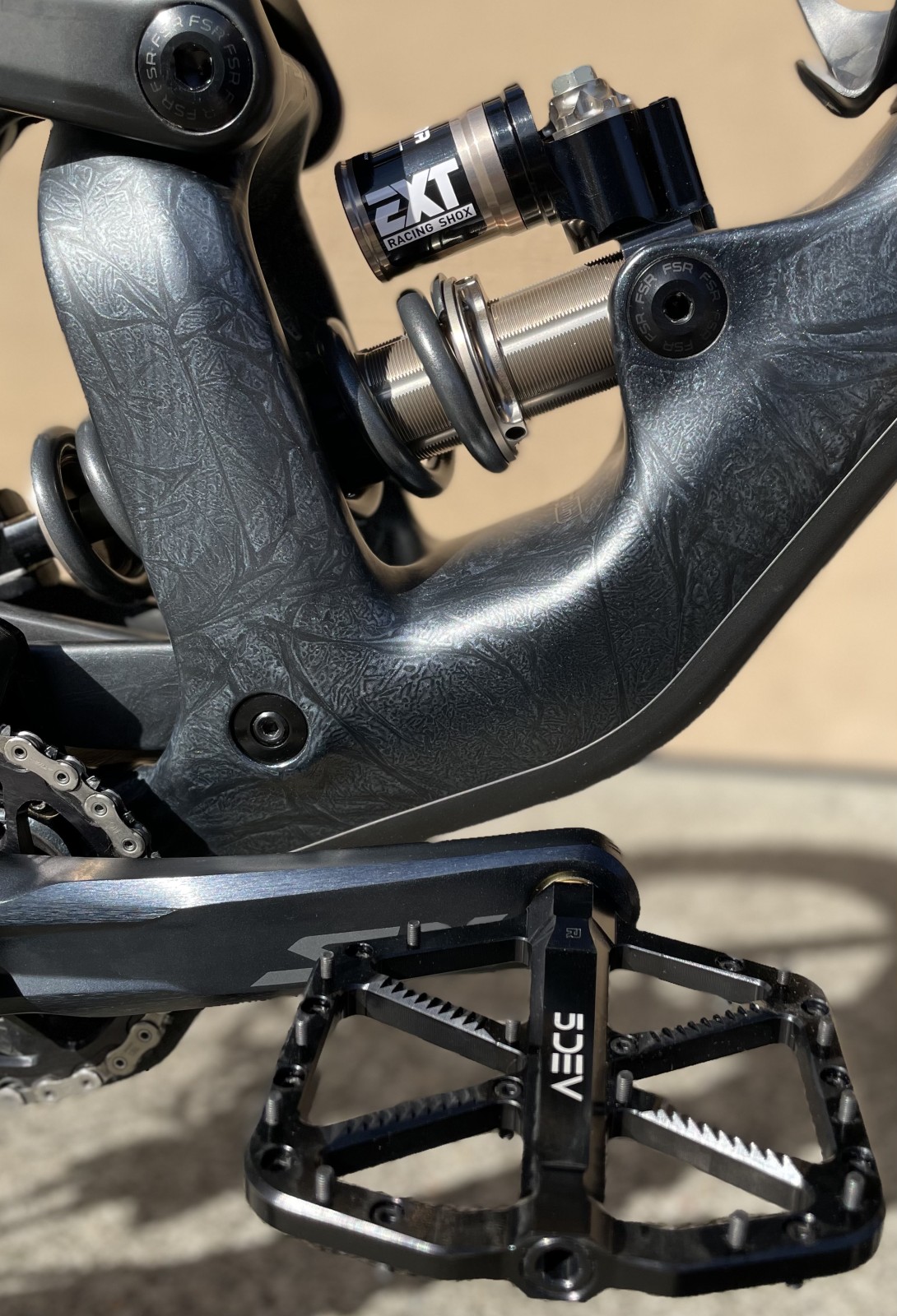 Yes... Another Enduro - RjS's Bike Check - Vital MTB