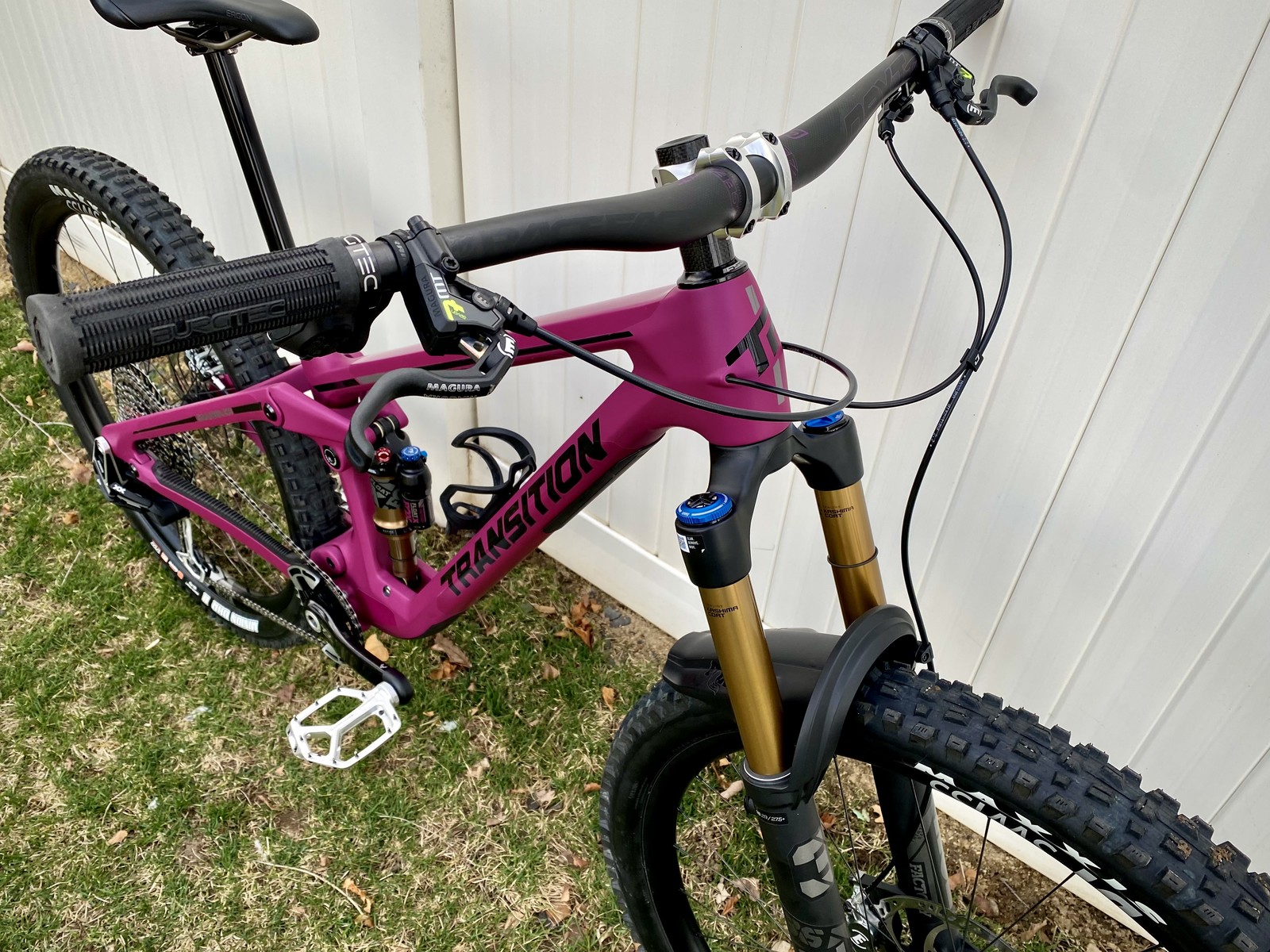 Custom 23 Transition Smuggler - ShaneB's Bike Check - Vital MTB