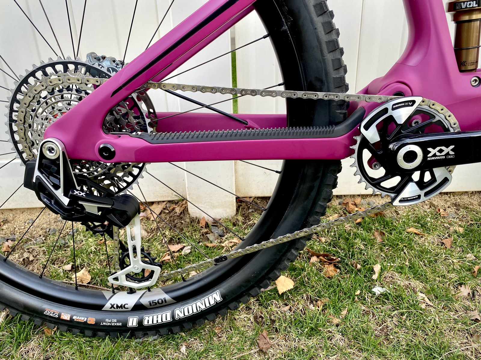 Custom 23 Transition Smuggler - ShaneB's Bike Check - Vital MTB