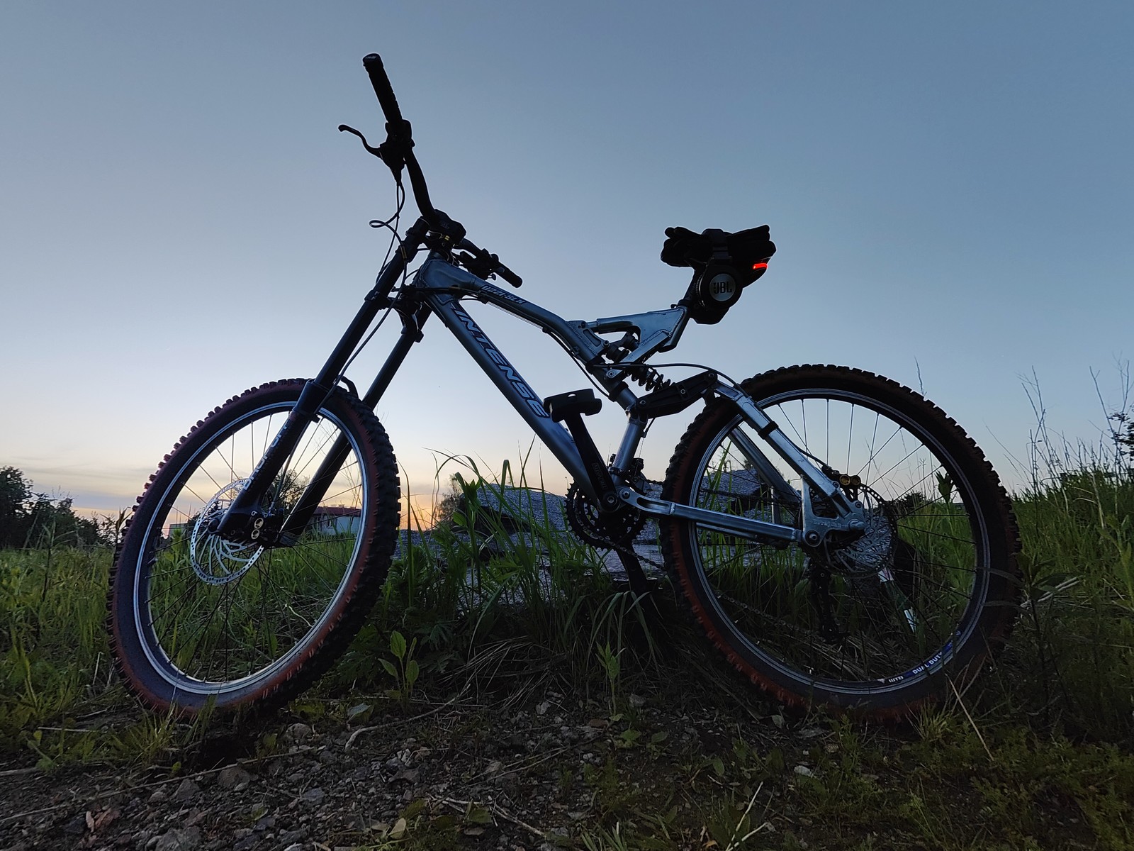 Intense UZZI SLX - roni_size's Bike Check - Vital MTB