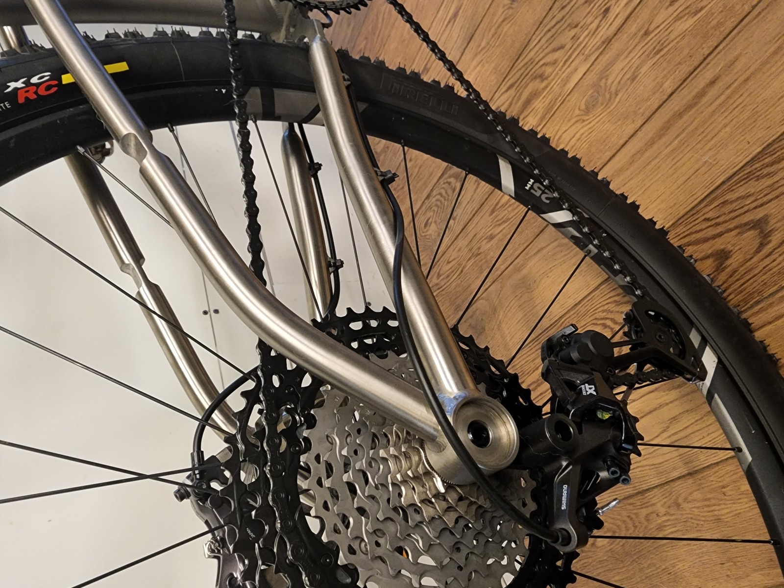 Cycle-Bau 3F custom titanium softail - guycanaan's Bike Check - Vital MTB