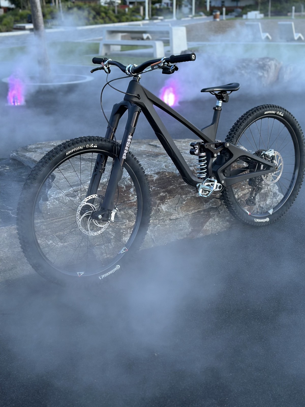 2024 WR1 Arrival - PUSH | Trickstuff Edition - TheTonester's Bike Check ...