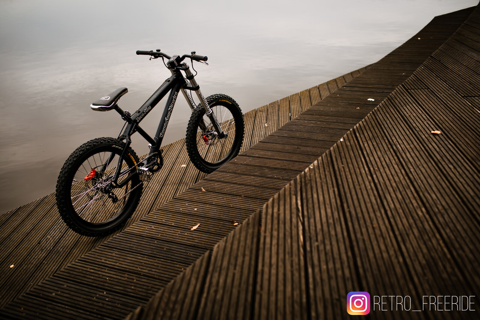 24 Bicycles Po#n King with Marzocchi Shiver DC 2002 - retro_freeride's ...