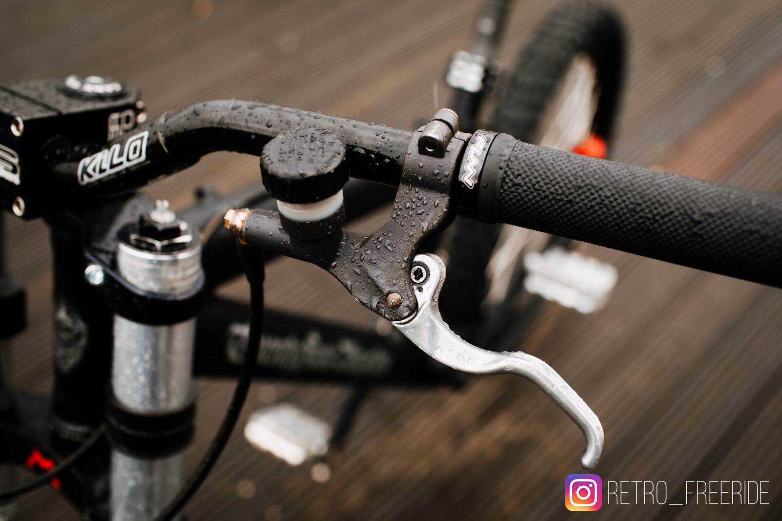 24 Bicycles Po#n King with Marzocchi Shiver DC 2002 - retro_freeride's ...