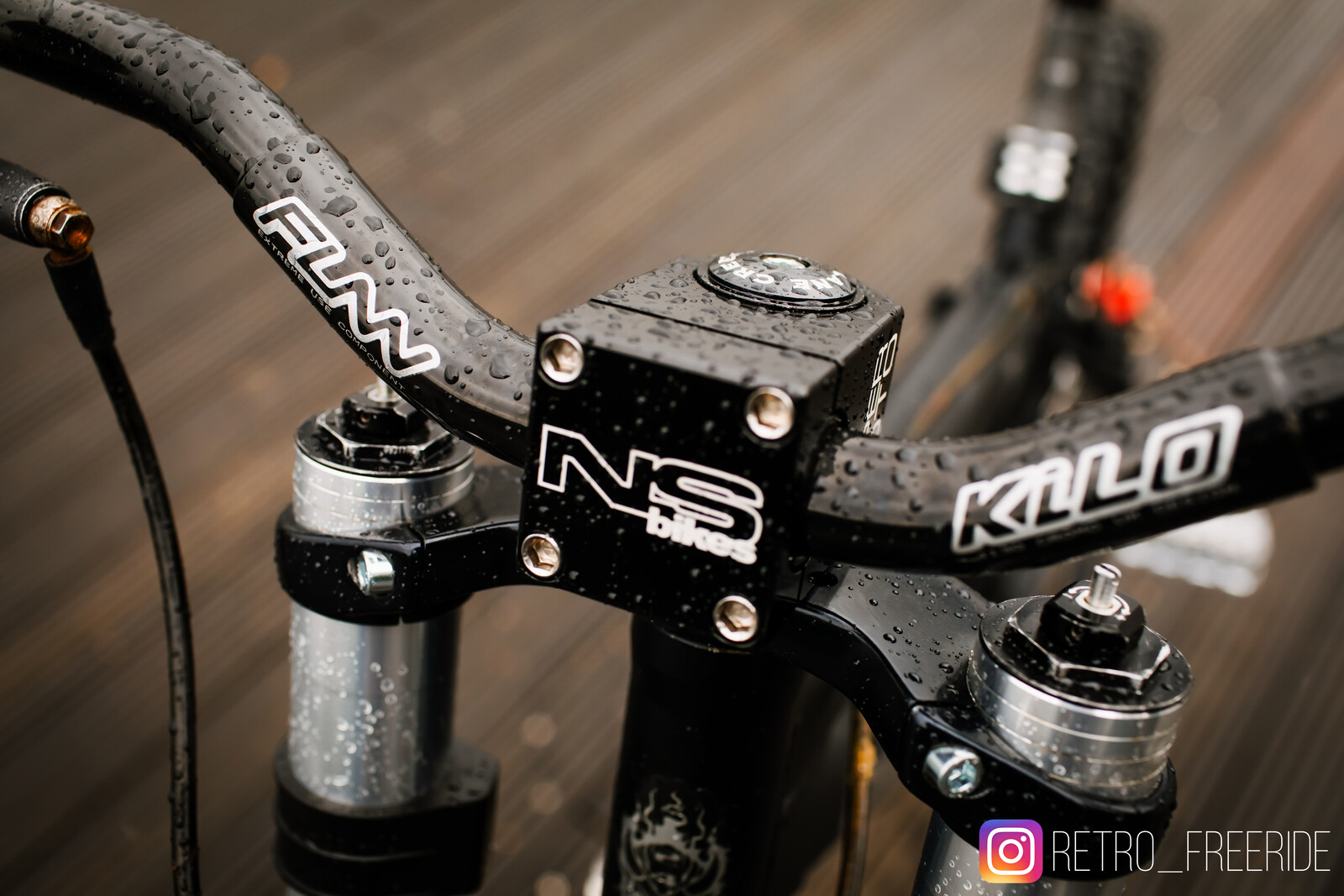 24 Bicycles Po#n King with Marzocchi Shiver DC 2002 - retro_freeride's ...