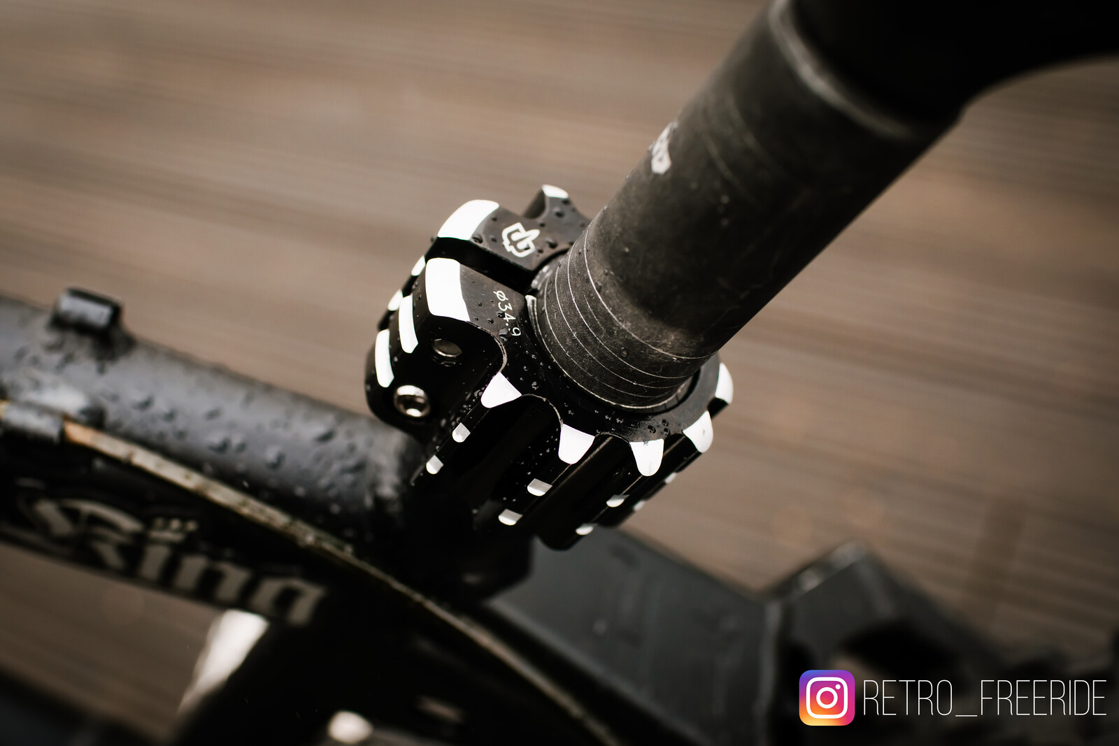 24 Bicycles Po#n King with Marzocchi Shiver DC 2002 - retro_freeride's ...