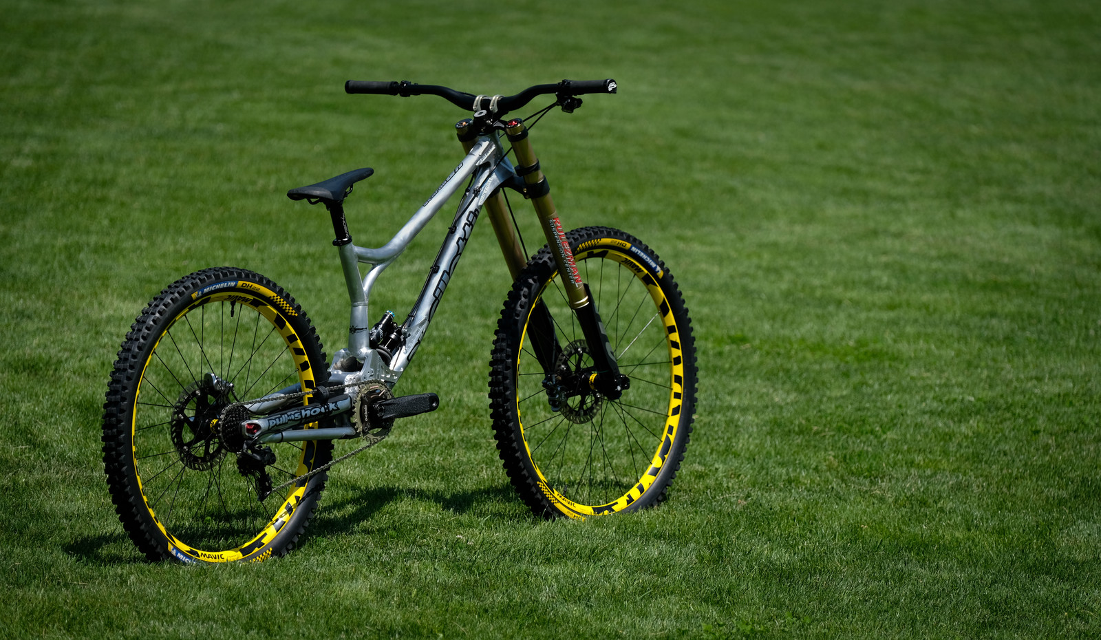 Ancillotti Scarab DH 2024 - NINI Adventure's Bike Check - Vital MTB