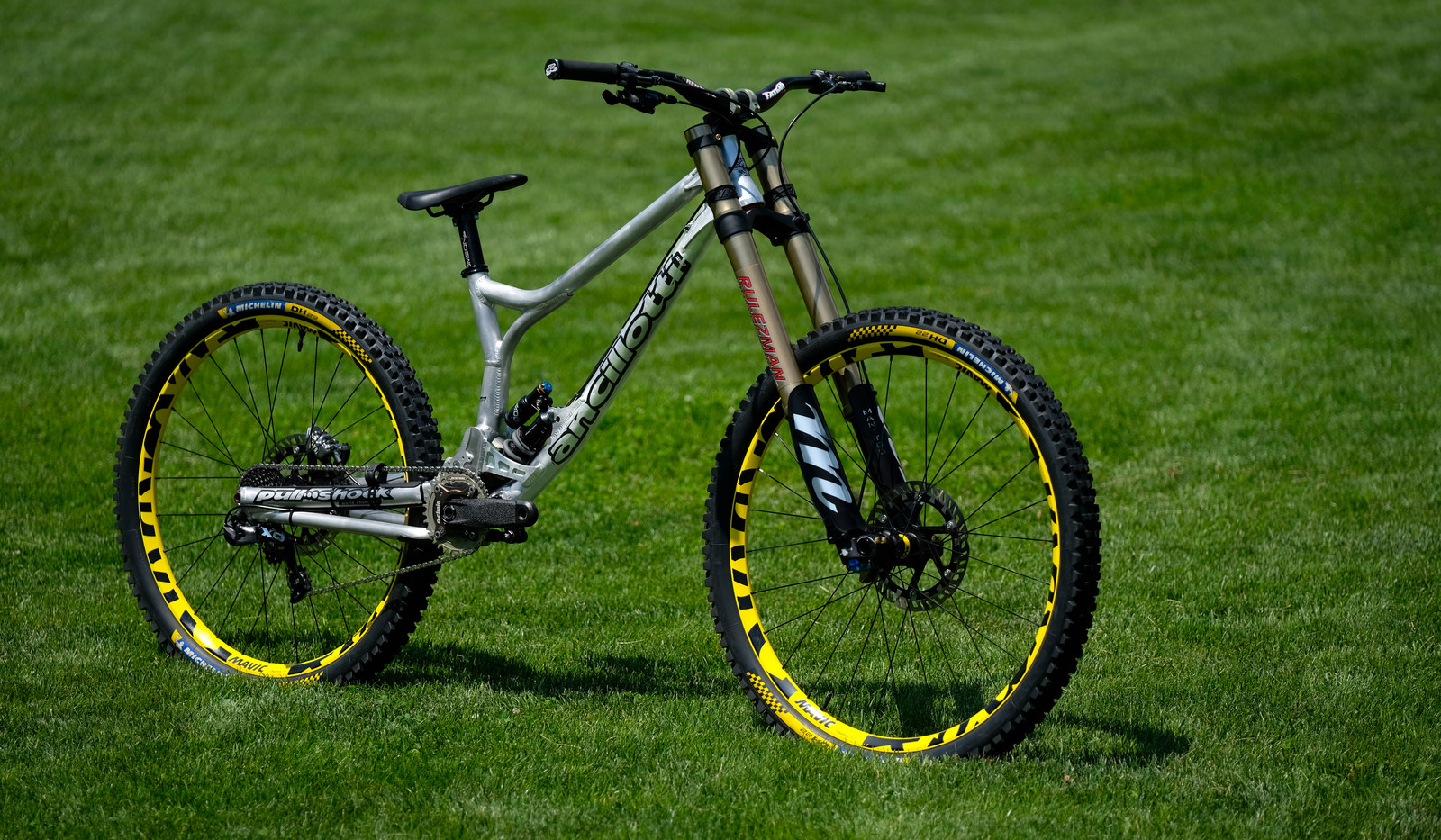 Ancillotti Scarab DH 2024 - NINI Adventure's Bike Check - Vital MTB