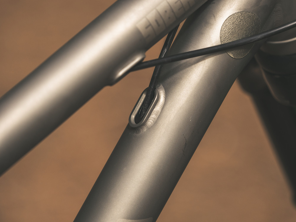 Velouria Cycles Sober Titanium - Velouria Cycles's Bike Check - Vital MTB