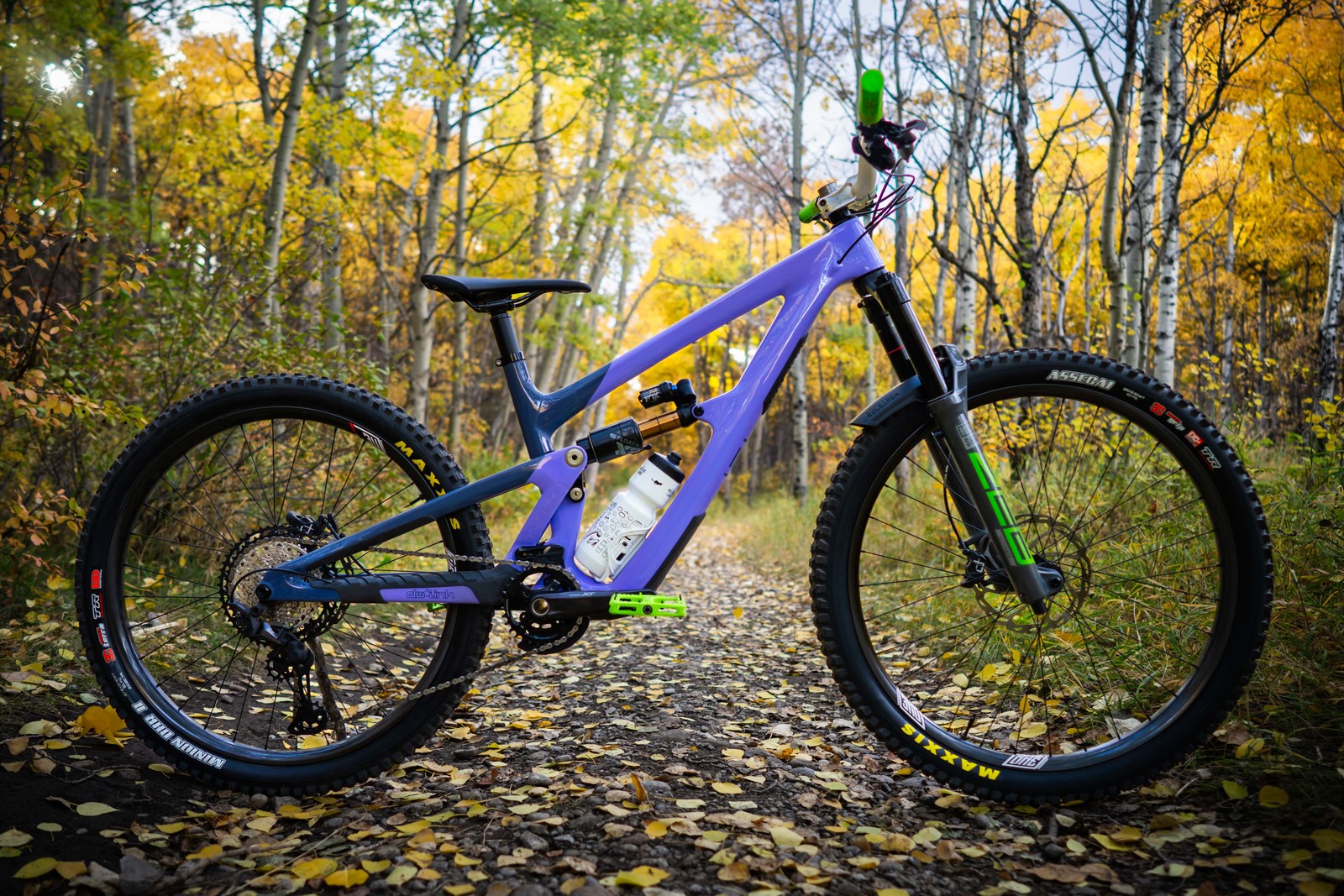 Custom Ibis HD6: the Joker - earlbadger's Bike Check - Vital MTB