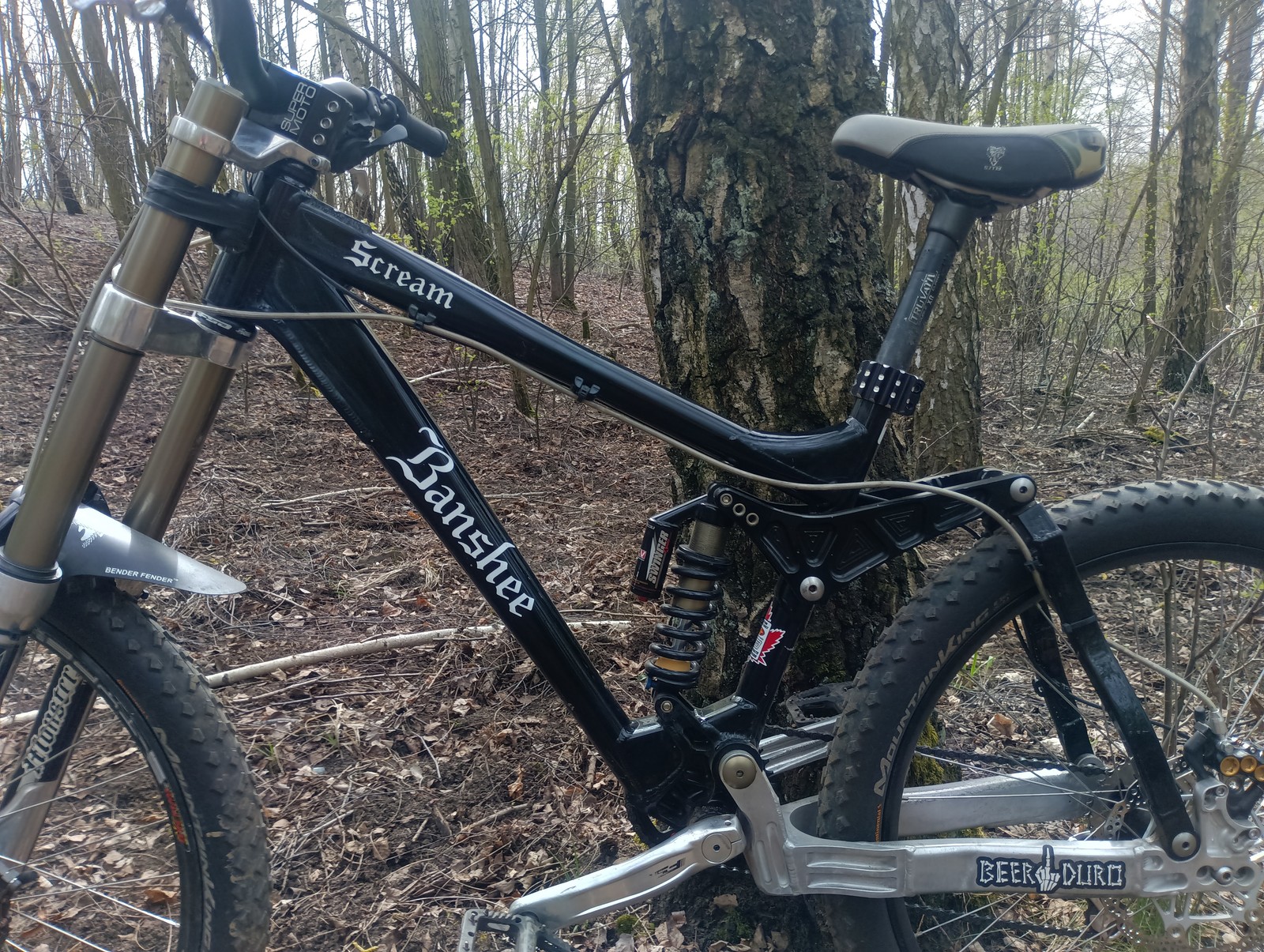 BANSHEE Scream V2 - oskiosa123's Bike Check - Vital MTB