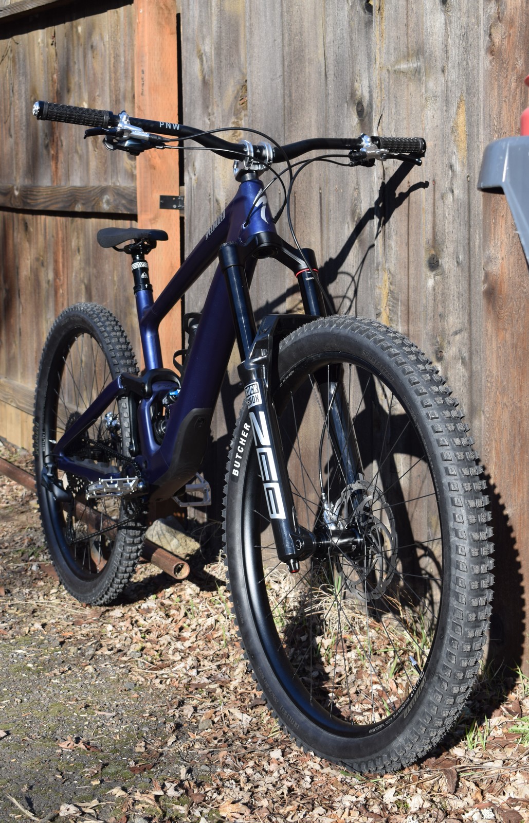 Specialized Enduro custom build (Blübs) - KooktheWolf's Bike Check ...