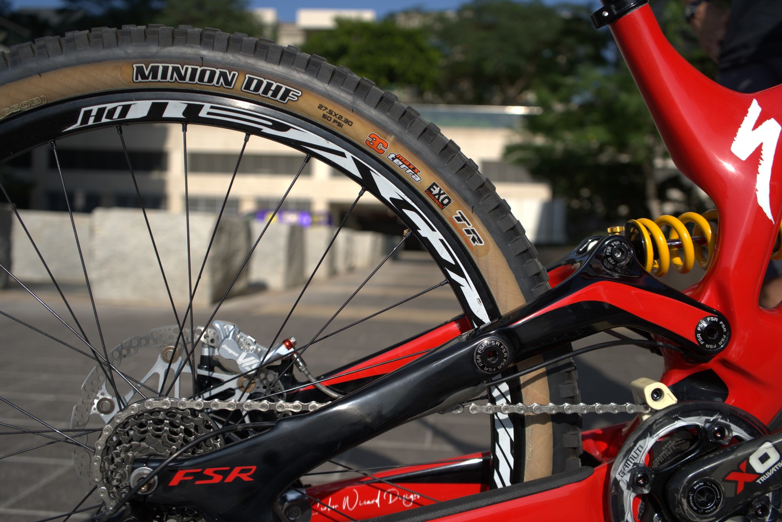 S-Works Demo, Jason McRoy Tribute - DreamRide's Bike Check - Vital MTB