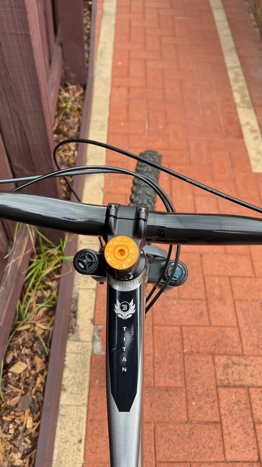 Banshee Titan v3.2 X-Large Fully Custom Built - sammyg2468's Bike Check ...