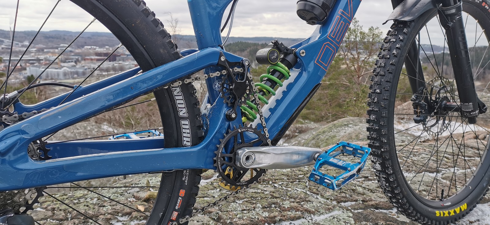 Deviate Highlander V2 - mannebask's Bike Check - Vital MTB