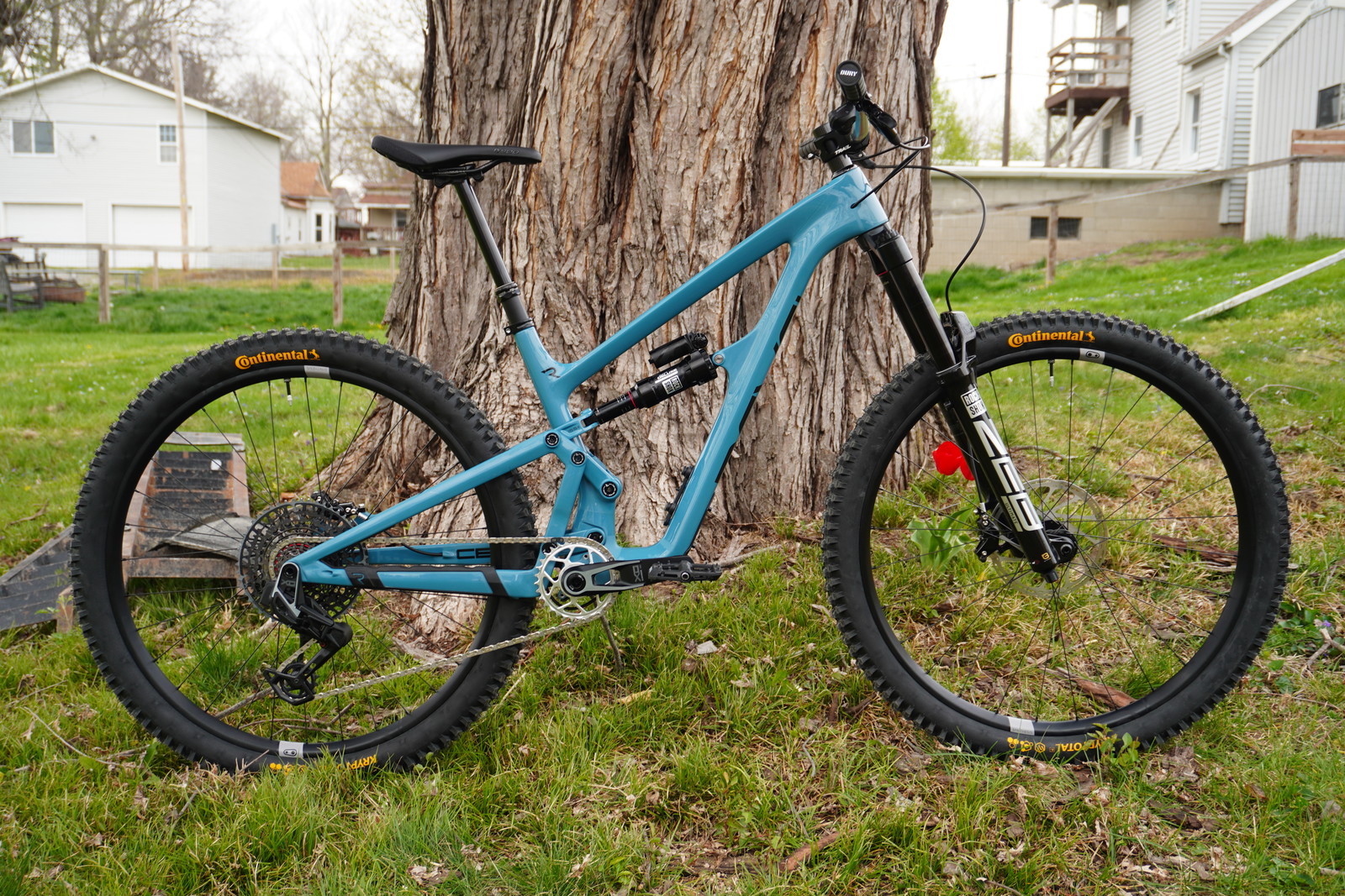 Bling 💍 - brooksridesbikes's Bike Check - Vital MTB