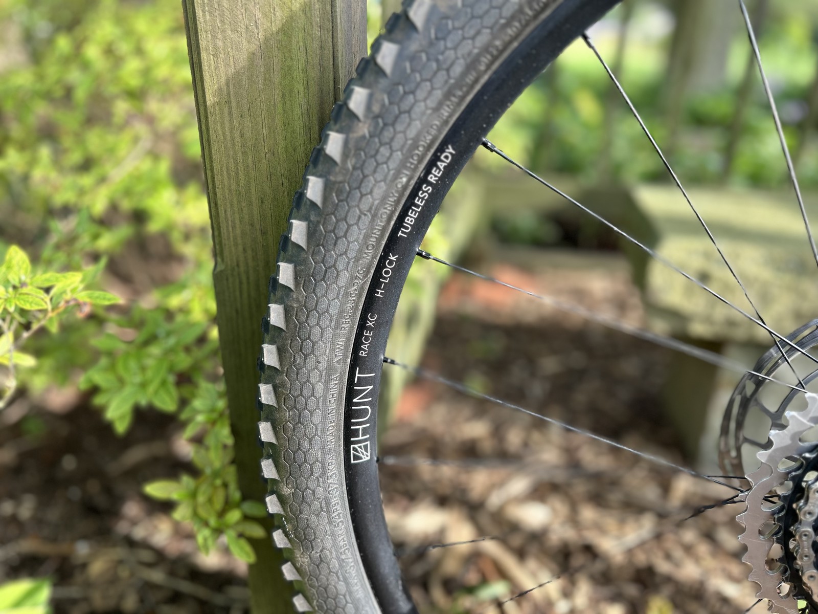 2021 Banshee Phantom V3 - EliKaz🇺🇸's Bike Check - Vital MTB