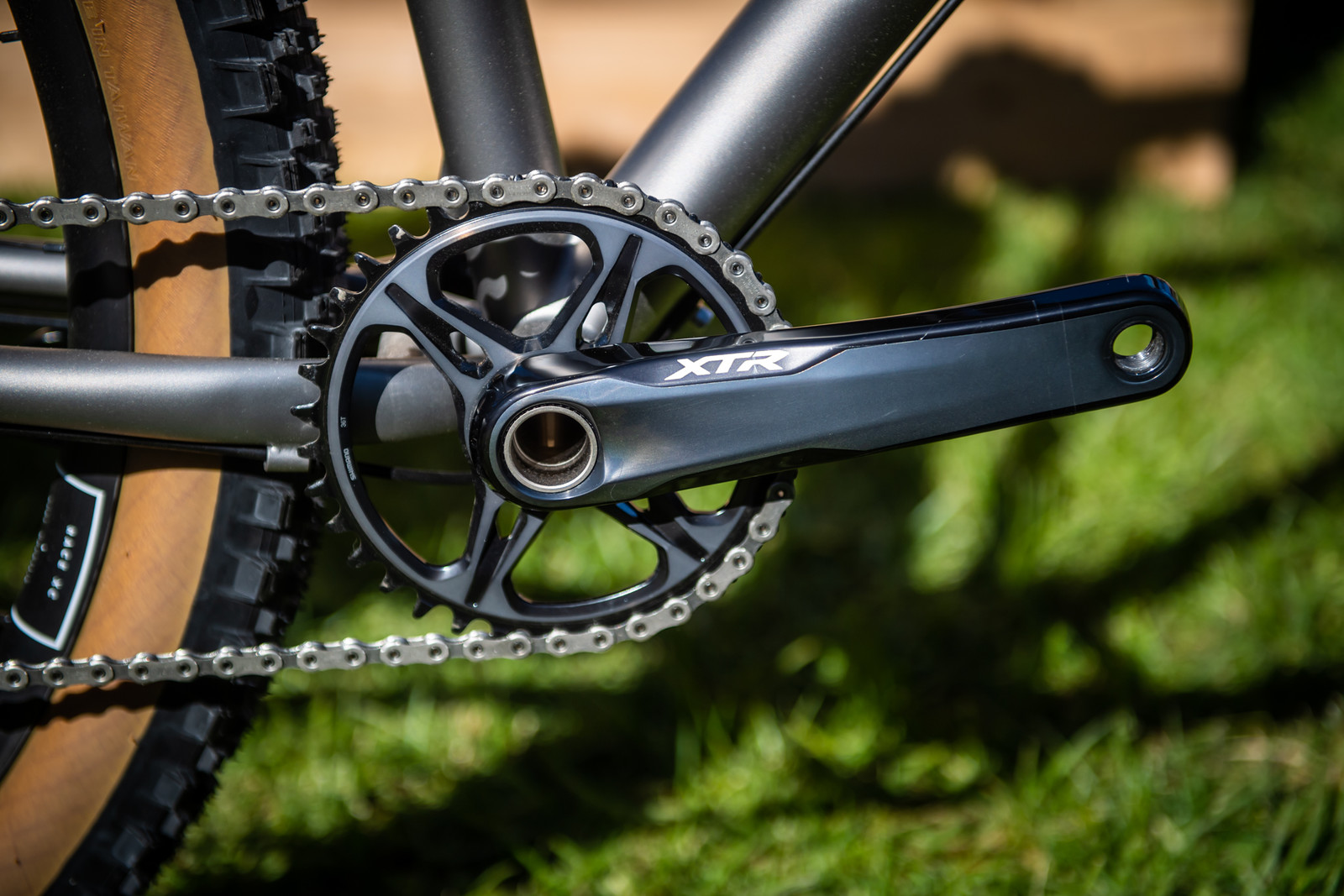 Hunt x Classified Internal Gear Hubs - PIT BITS - Sea Otter 2023 Day 2 ...