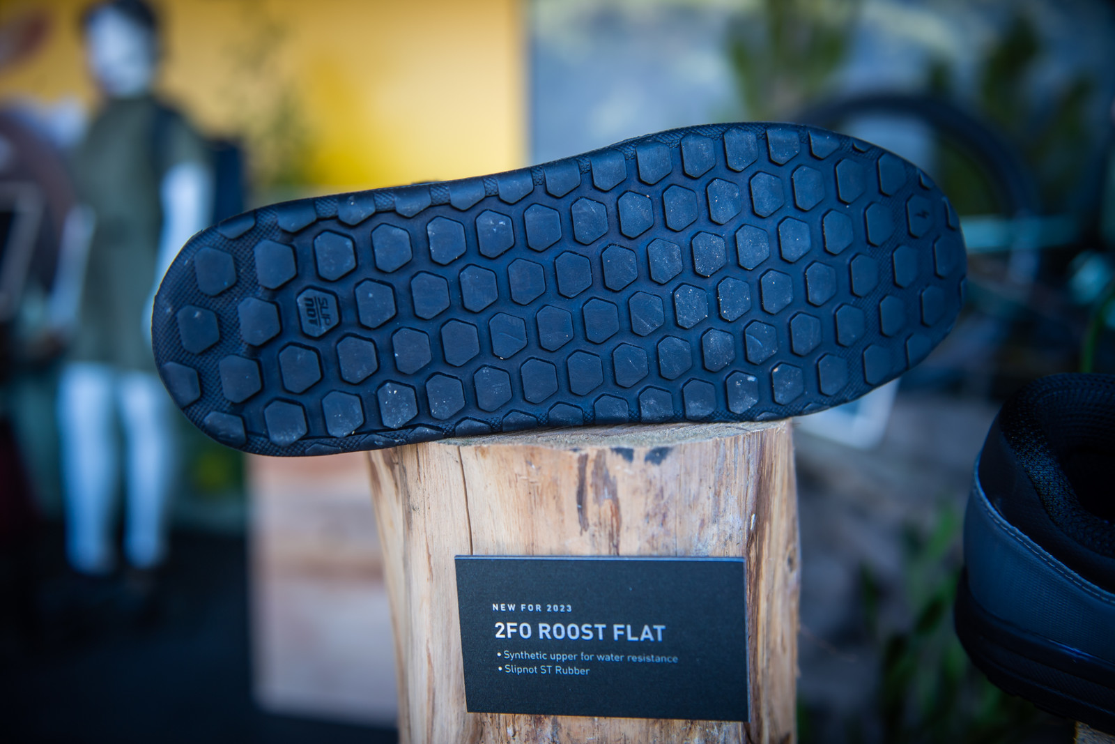 Specialized 2FO Roost SlipNot Outsole - PIT BITS - Sea Otter 2023 Day 2 ...