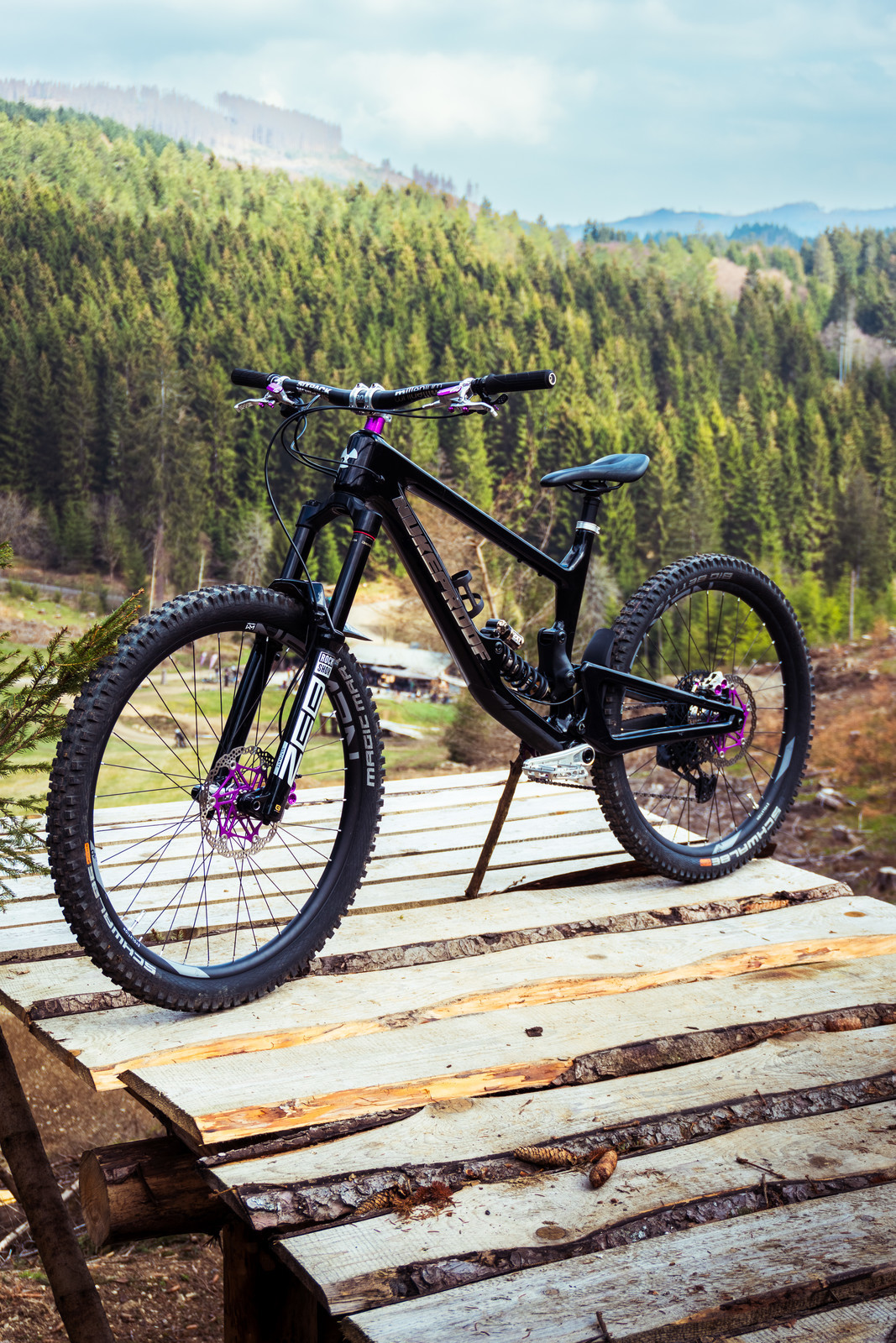 Nukeproof Giga 290 Carbon - Vital Bike of the Day May 2023 - Mountain ...