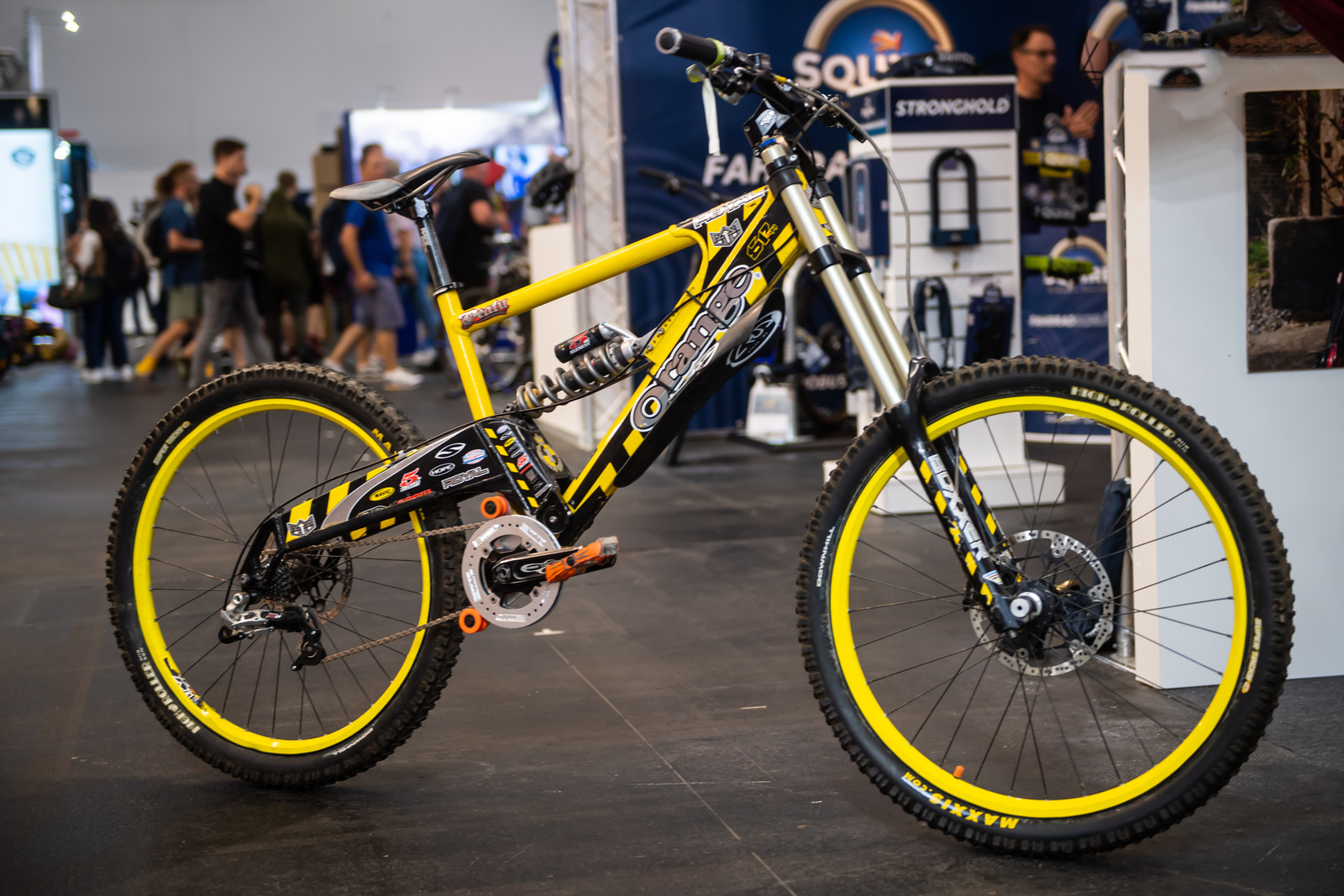 Peaty's Orange DH race bike from back in the day... - Eurobike 2023 Day ...