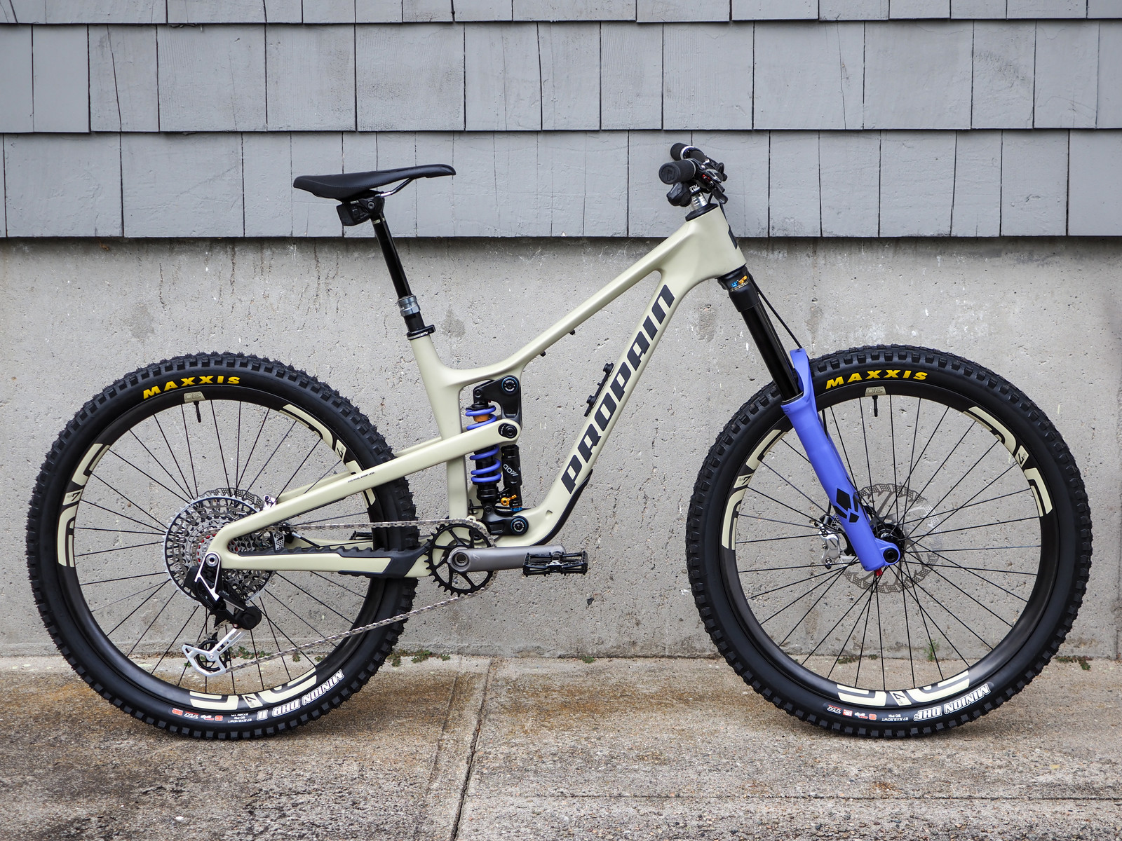 Propain Tyee CF 6 - Vital Bike of the Day September 2023 - Mountain ...