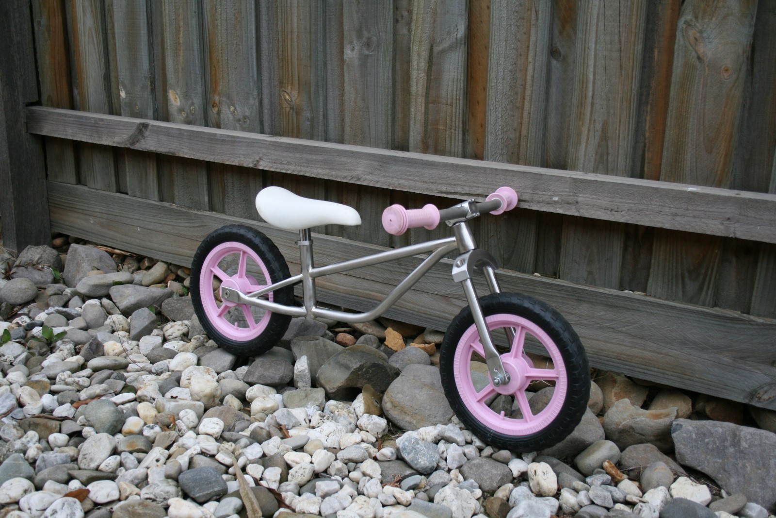 Custom Balance Bike - Vital Bike of the Day October 2023 - Mountain ...