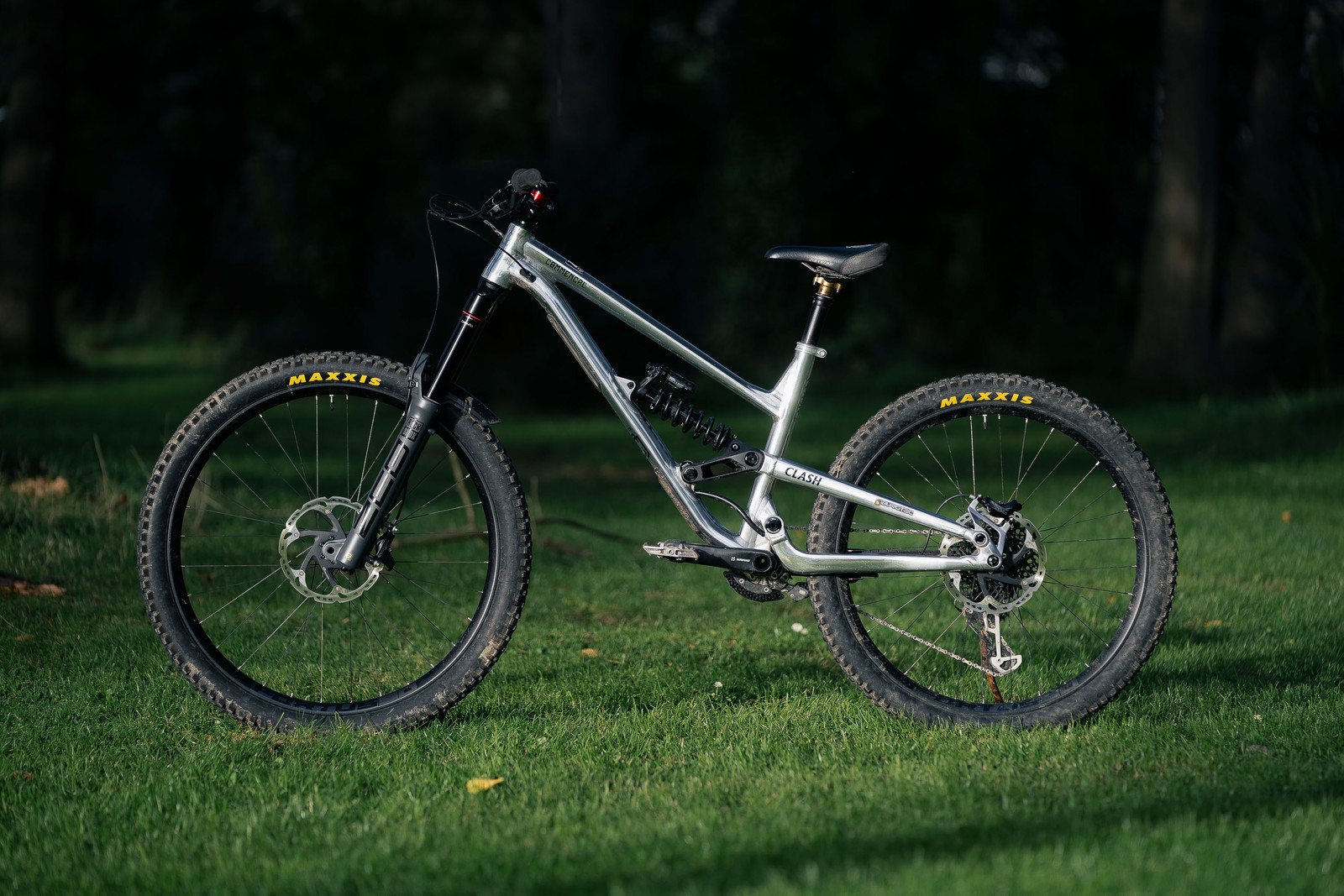 Commencal Clash - Vital Bike of the Day October 2023 - Mountain Biking ...