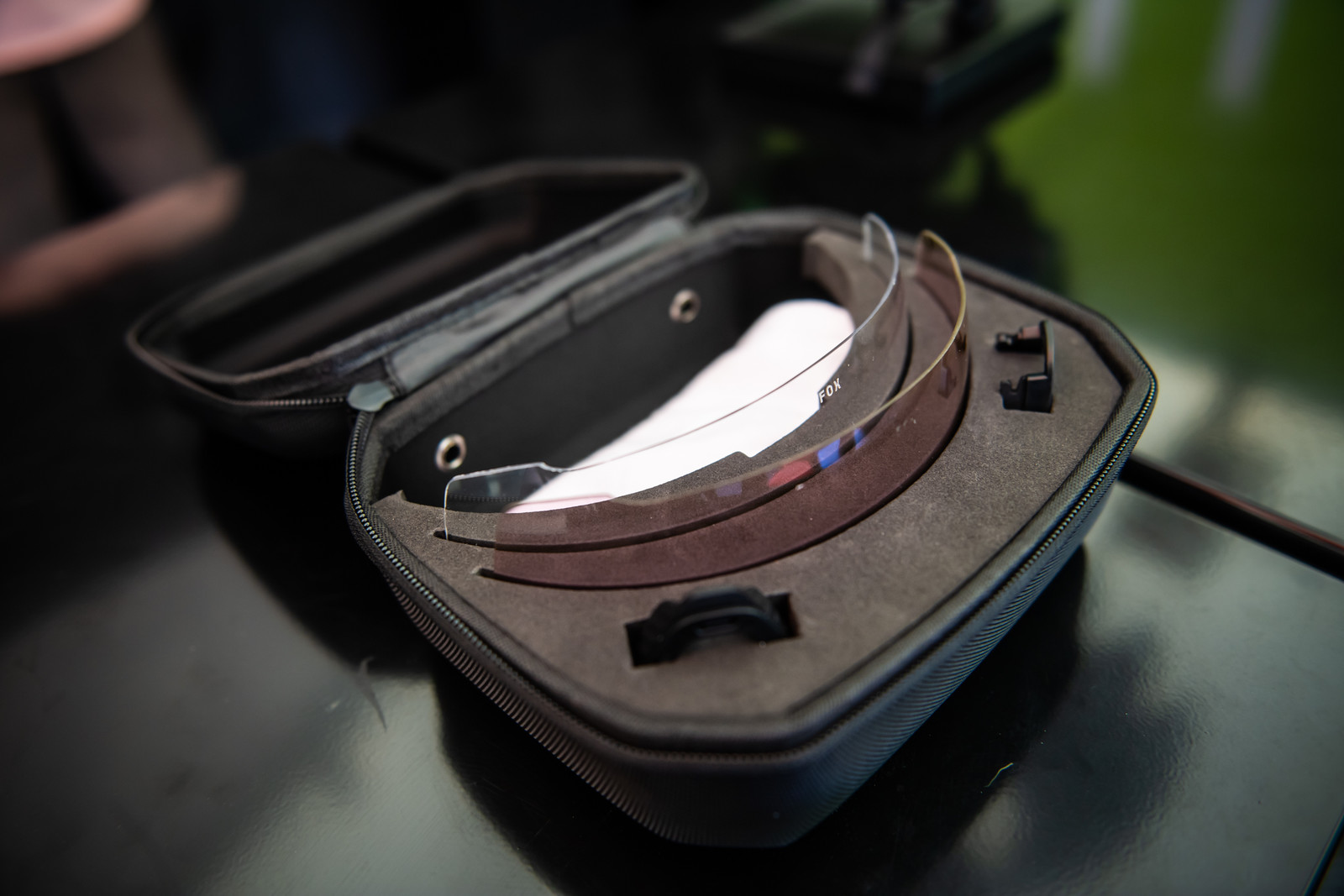 Fox Racing Purevue Goggle - PIT BITS - Sea Otter 2024 Day 1 Part 2 ...