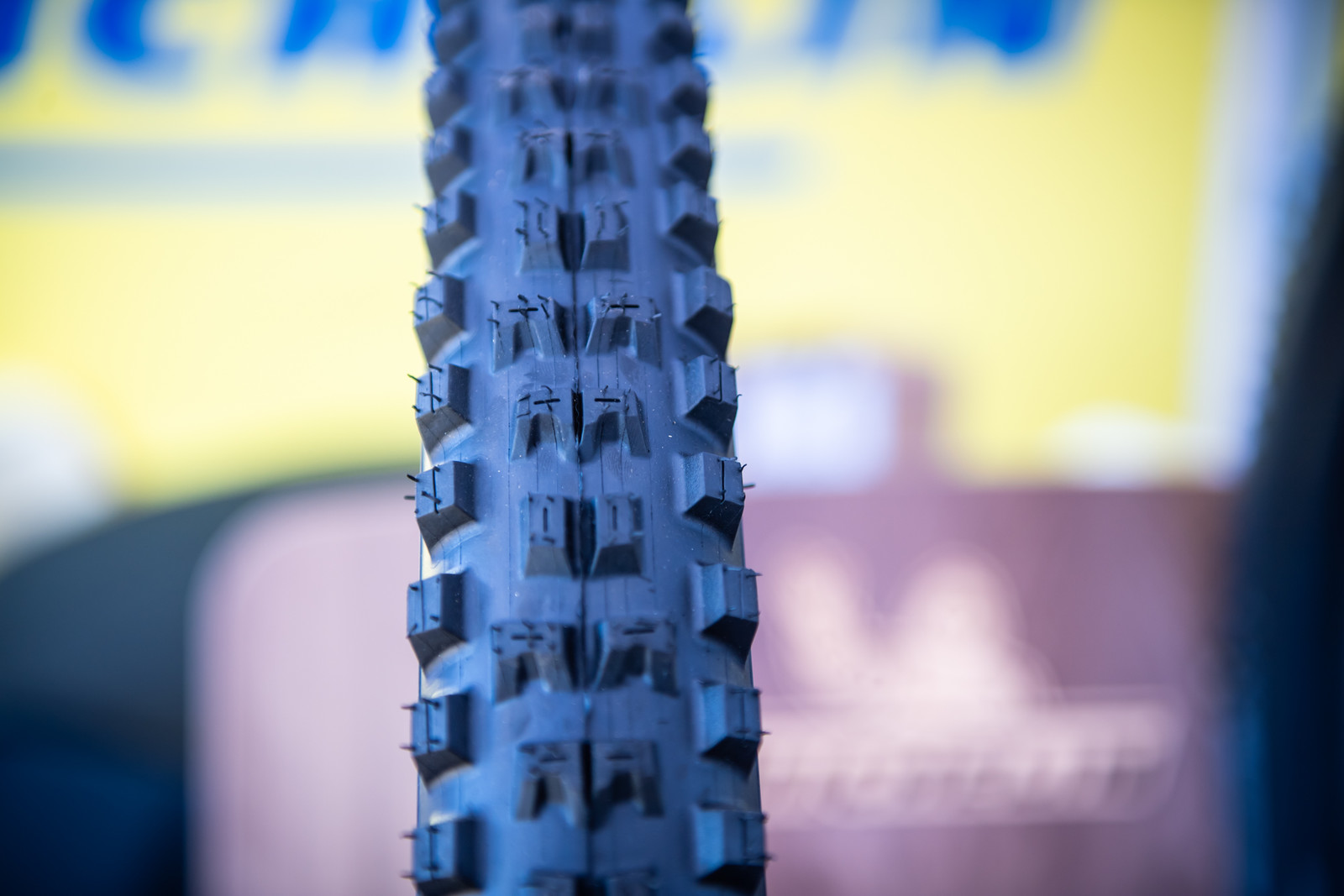 Michelin DH16 - PIT BITS - Sea Otter 2024 Day 1 Part 2 - Mountain ...