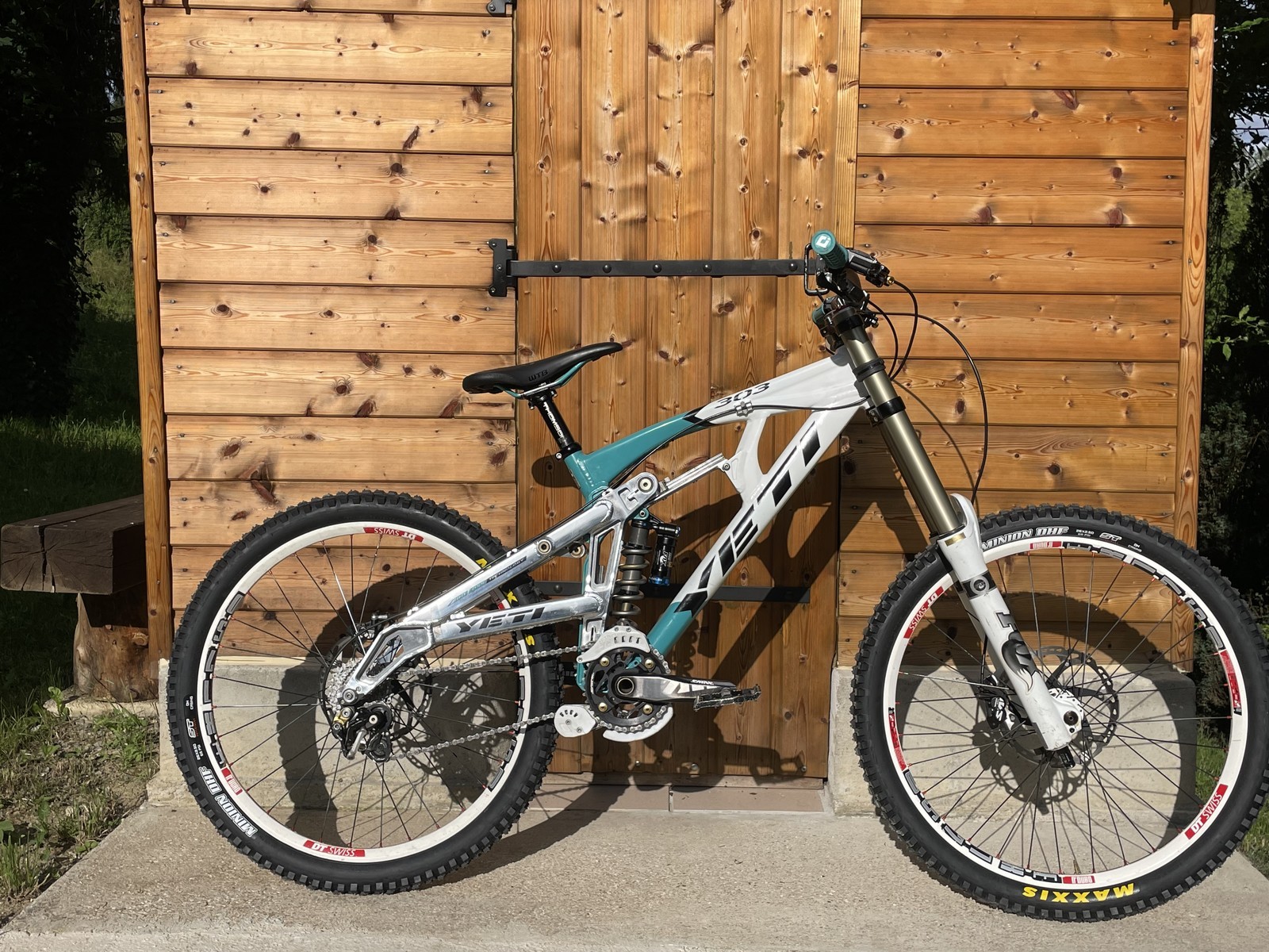 Yeti 303 DH - Vital Bike of the Day June 2024 - Mountain Biking ...