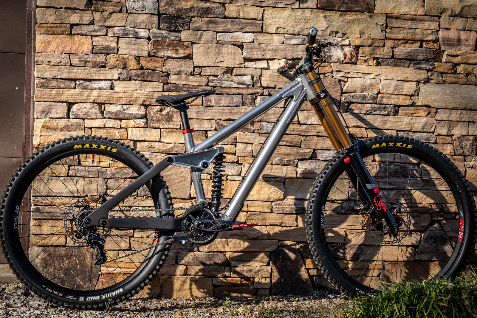 Frameworks DH - Vital Bike of the Day June 2024 - Mountain Biking ...