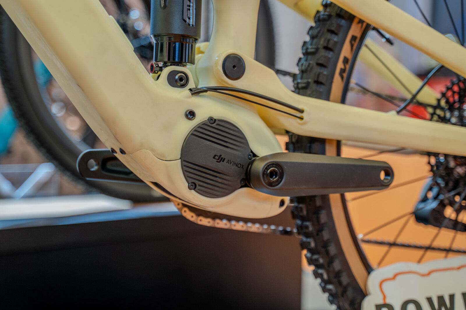 3D-Printed Velduro Rogue (concept) - DJI-powered, Mid-pivot e-MTB ...