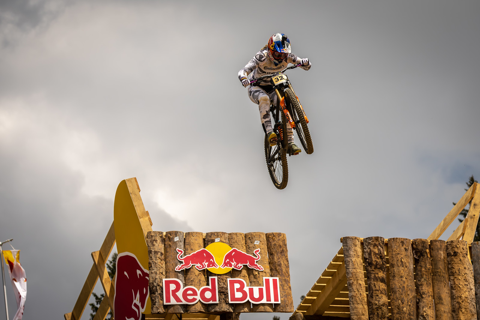 PHOTO BLAST - World Cup DH Race Day Lenzerheide - PHOTO BLAST - World ...