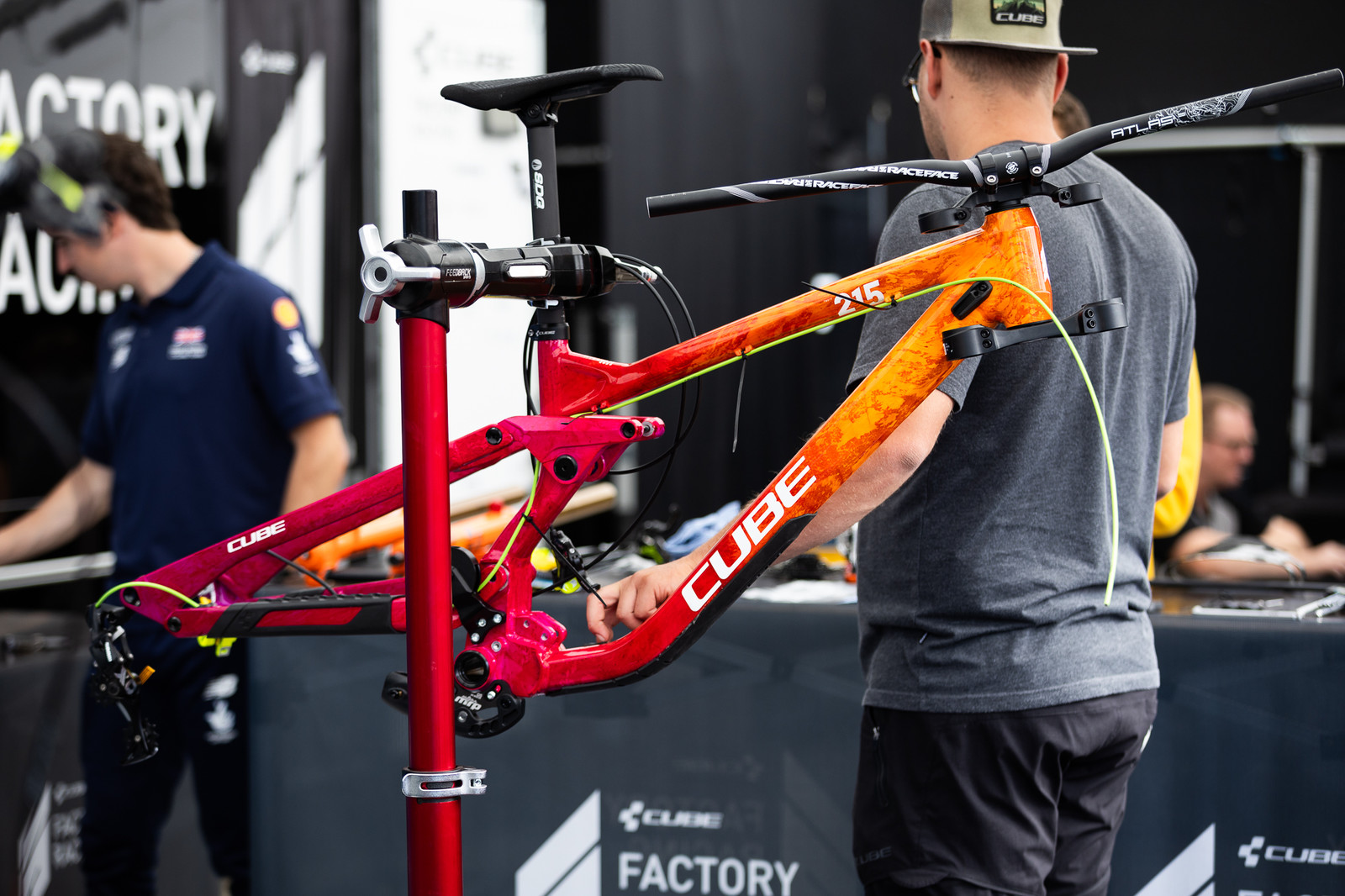 Cube 215 - PIT BITS 2 - WORLD CHAMPS 2023 - Mountain Biking Pictures ...