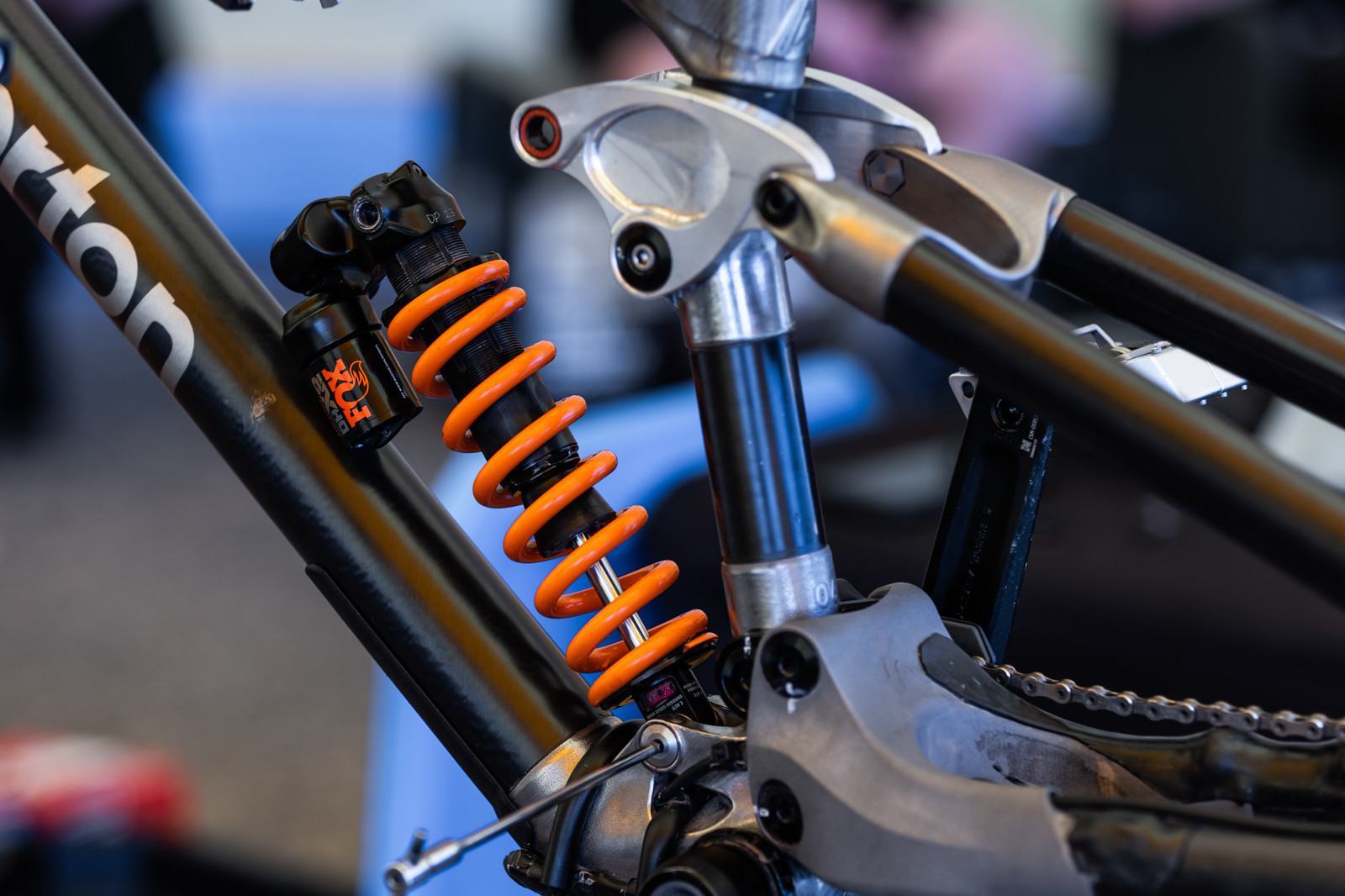 Mont-Sainte-Anne World Cup DH - PIT BITS - Mont-Sainte-Anne World Cup ...