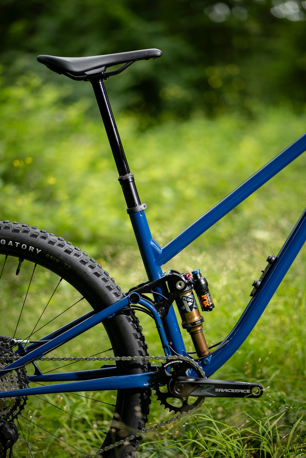 ZOCELI Narum - Handmade Steel Steed - AHA's Bike Check - Vital MTB