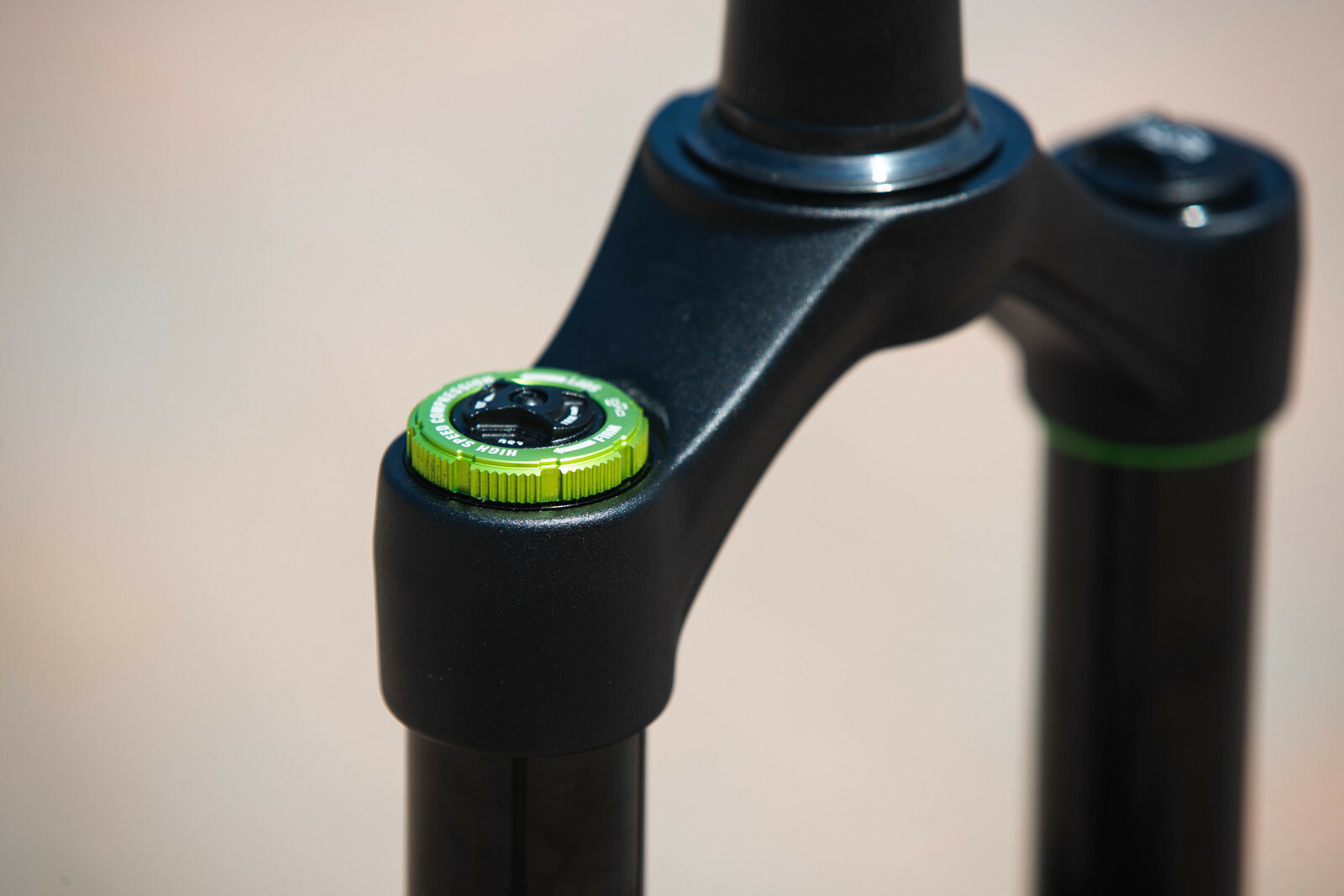 DVO Onyx D1 38 Enduro Fork: Tech Info, Impressions & Discussion - The ...