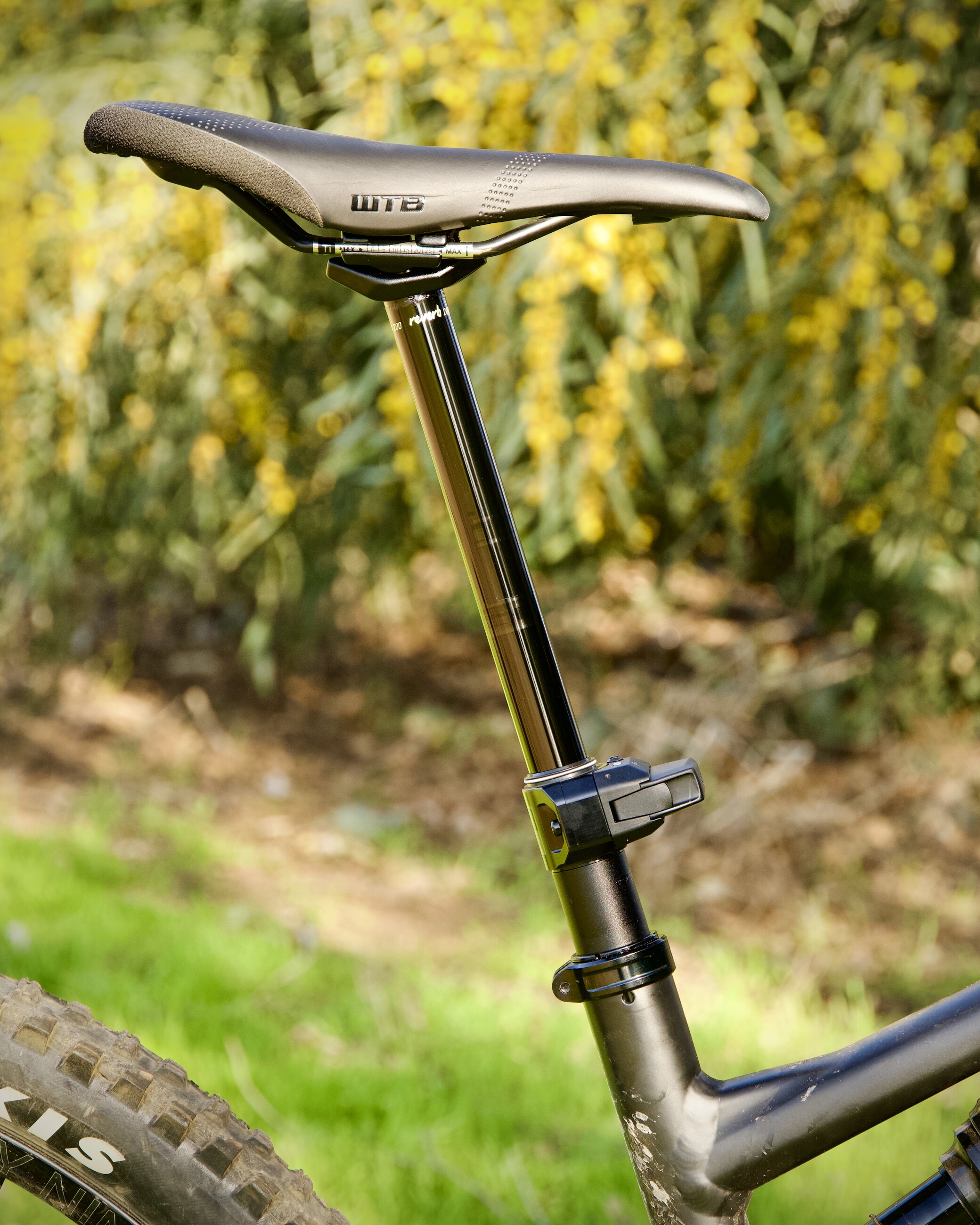 The All-New RockShox Reverb AXS Dropper Post - Mountain Bike Press ...