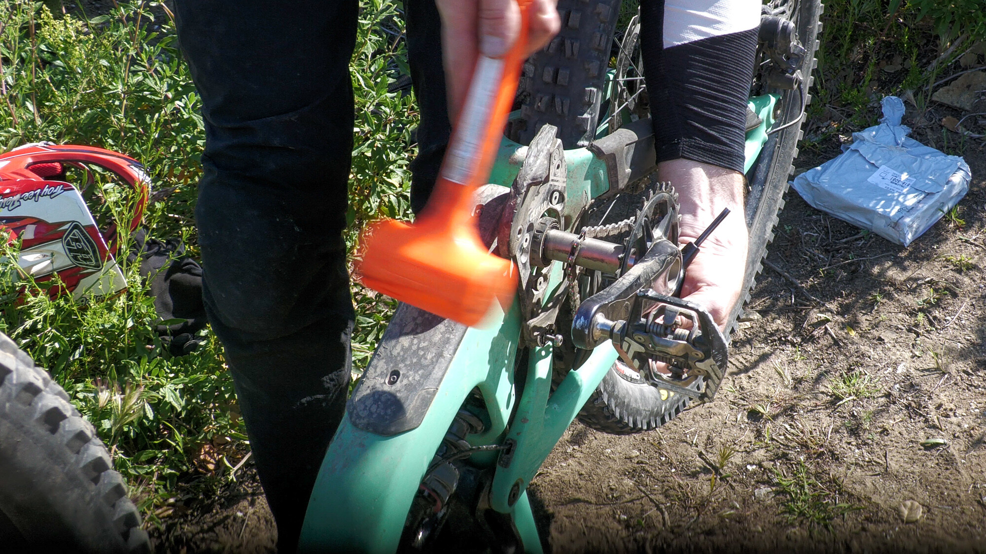 Can a Pedal Kickback Denier See the Light? - Mountain Bike Feature ...