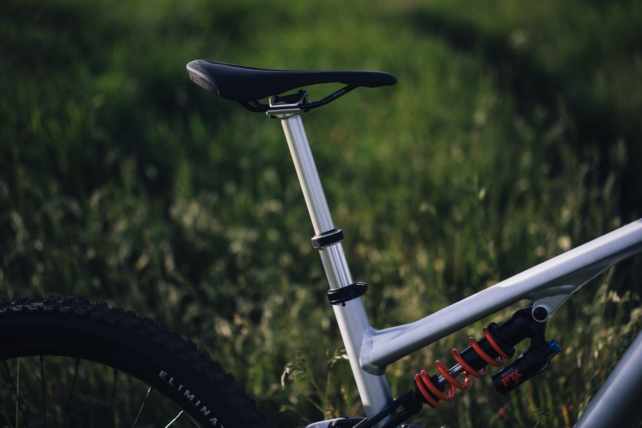 PNW Components Introduces the Loam Dropper Gen 2 - Mountain Bike Press ...