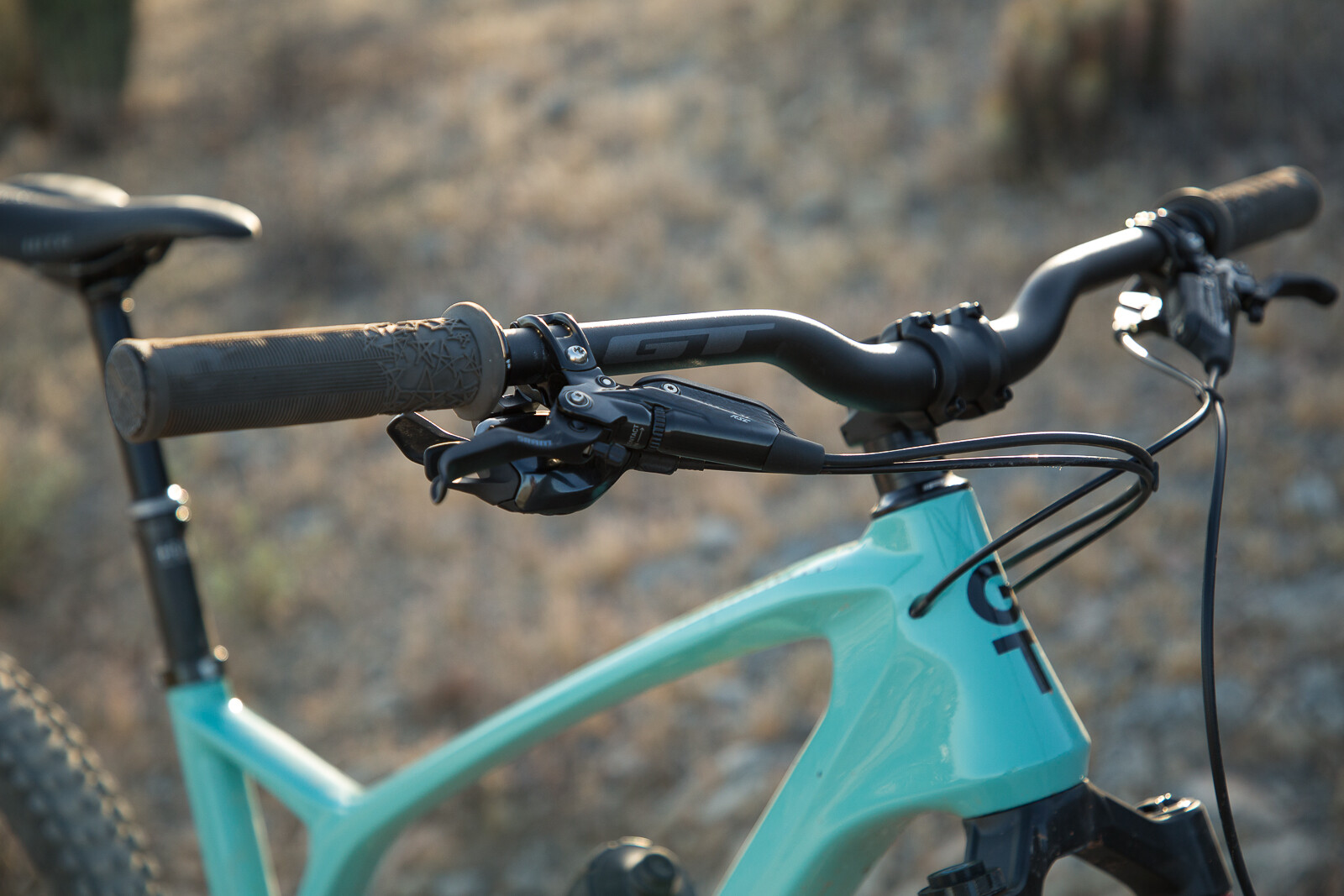 First Look: GT Sensor Carbon Pro LE - Mountain Bike Press Release ...