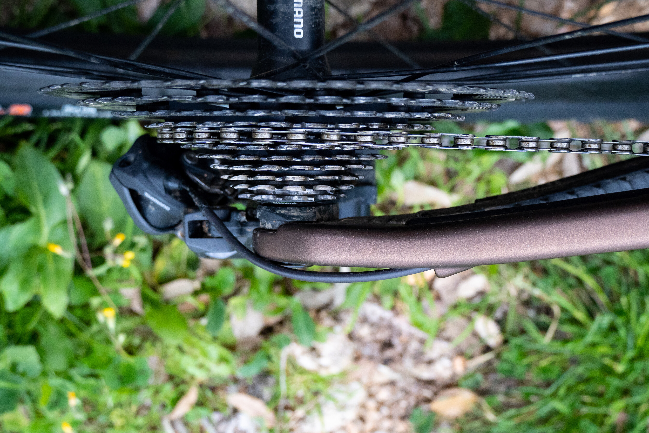 Automatic and Pedal-Free eMTB Shifting - Shimano's E-specific XT Di2 ...