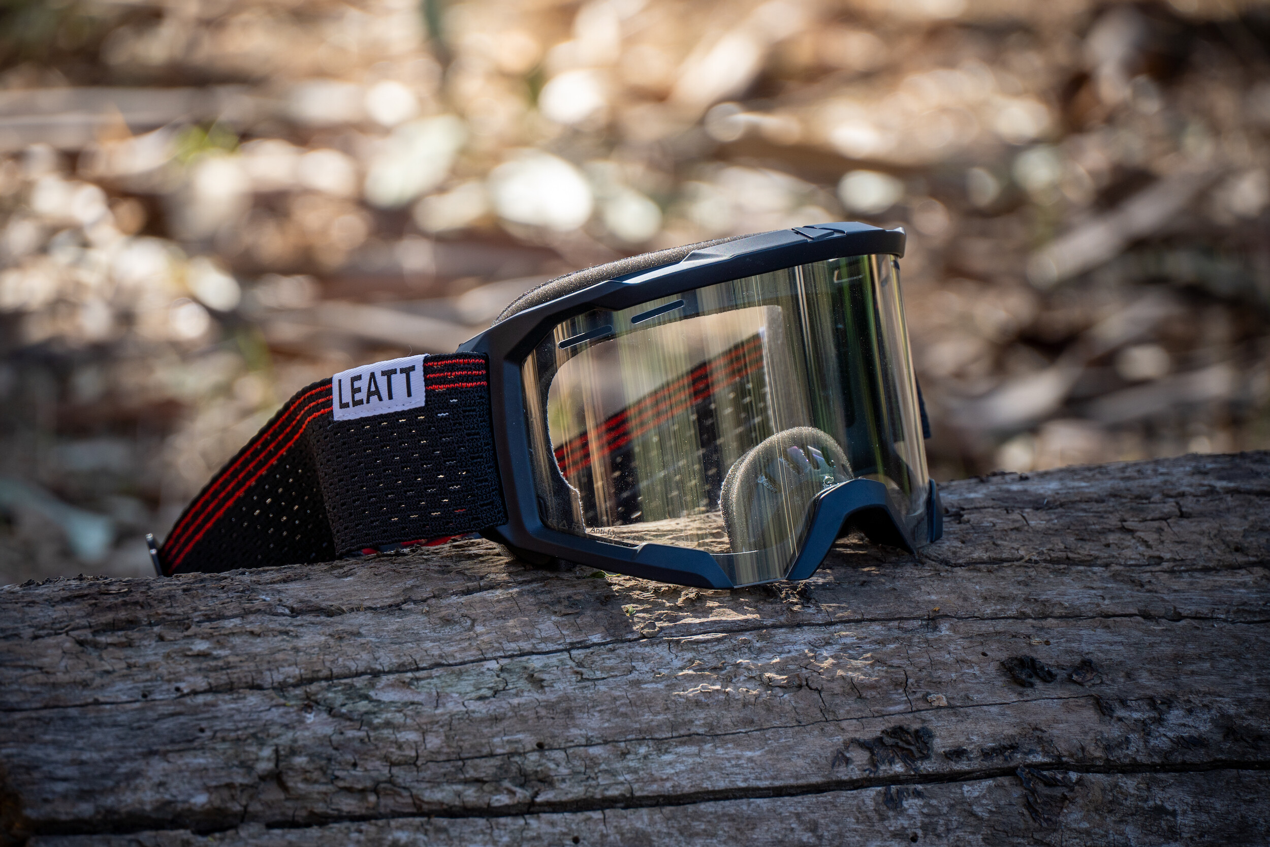 First Look: Leatt Gravity 6.0 Carbon Helmet and Velocity 4.0 X-Flow ...